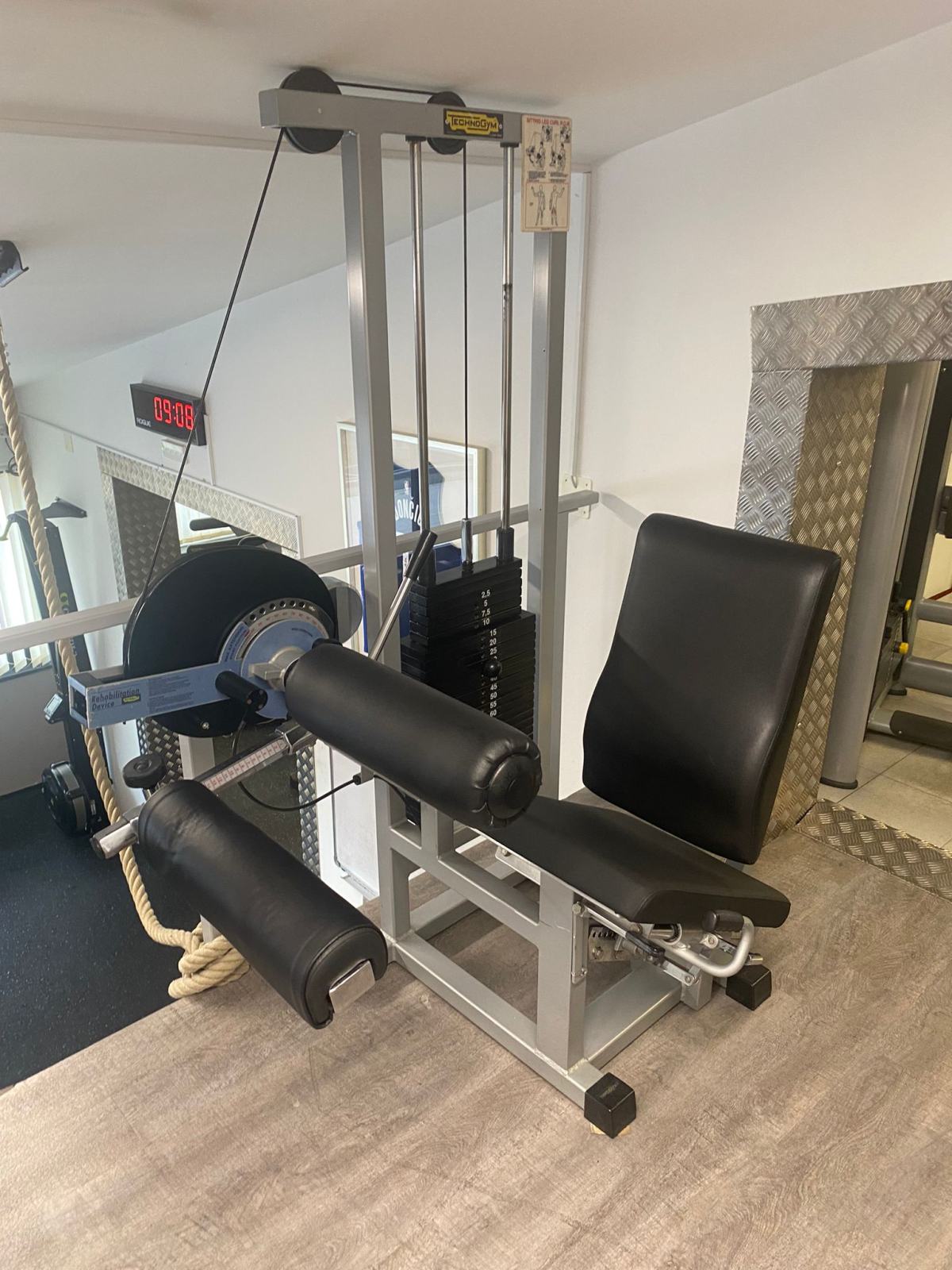 Technogym Isotonic duo set Leg Extension in Leg Curl, izteg in upogib