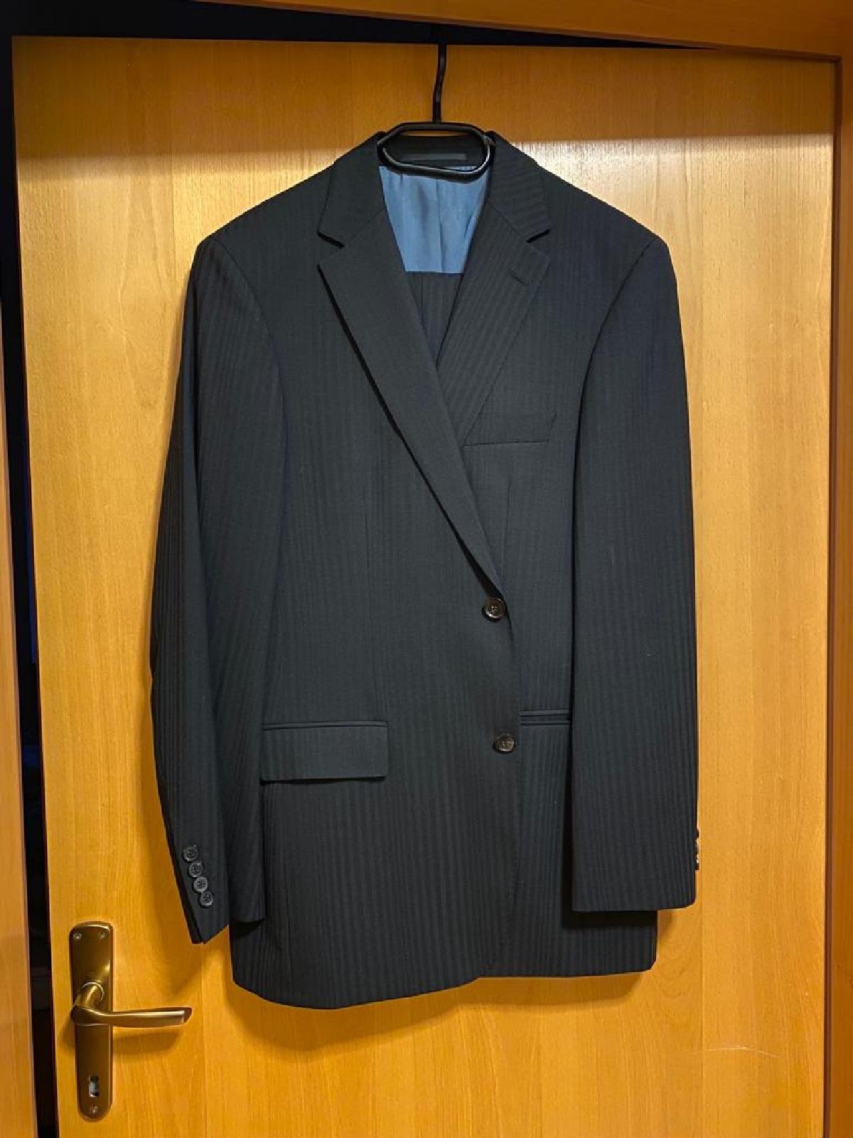 Hugo Boss odijelo vel. 50