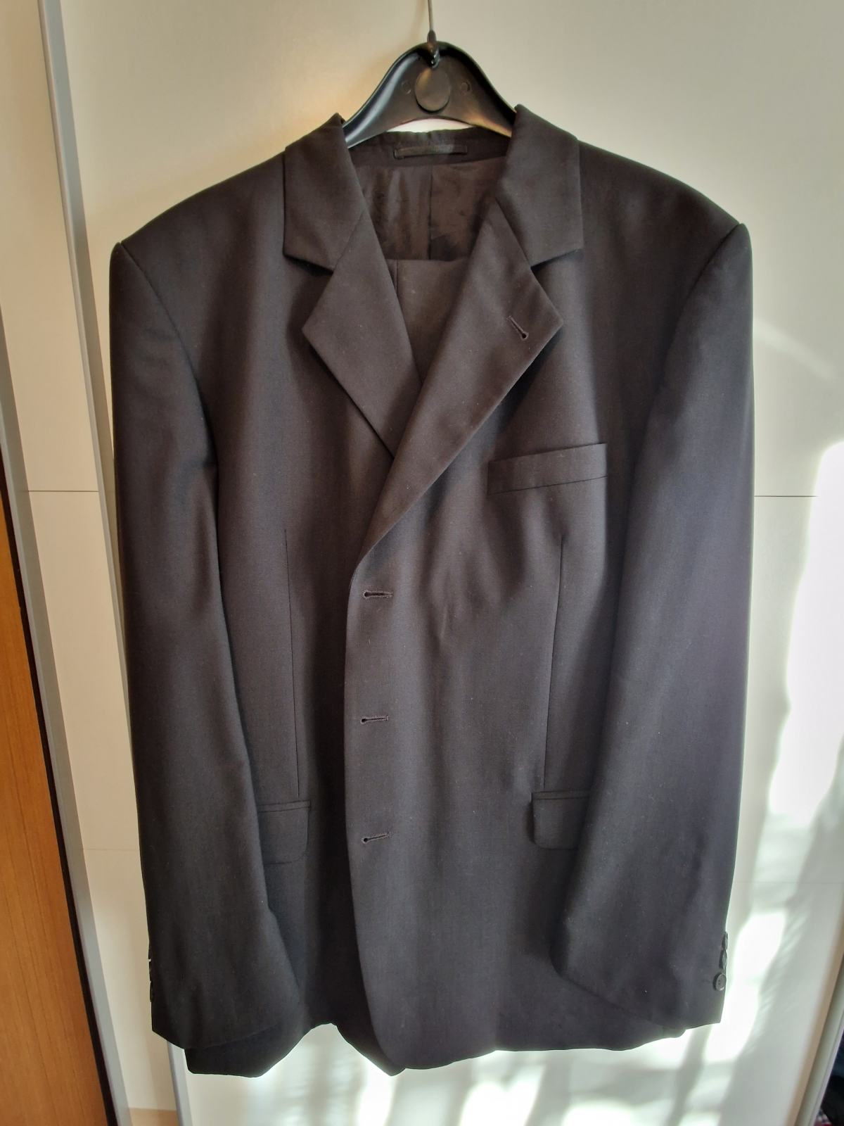 Musko odijelo br. 60