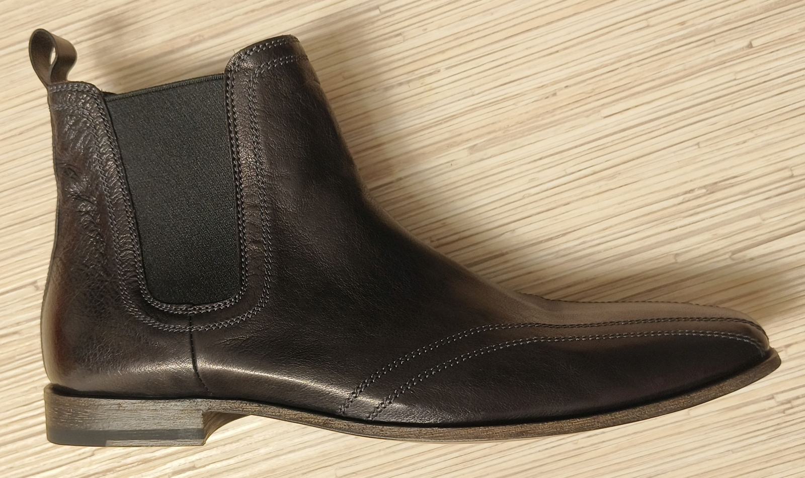 HUGO BOSS ručno rađene visoke cipele - NOVO