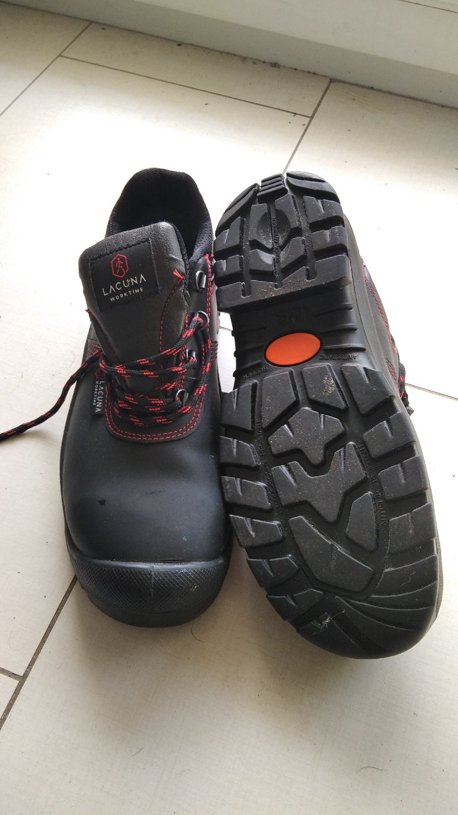 RADNE CIPELE 42, RIJEKA