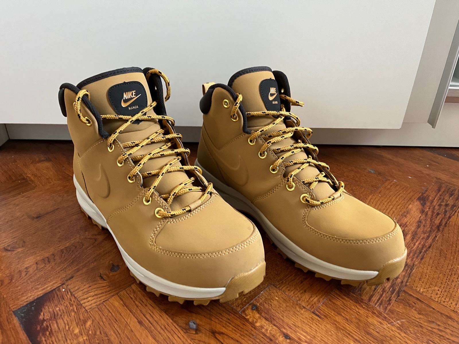 Nike gojzerice Manoa Leather br. 45 KAO NOVE