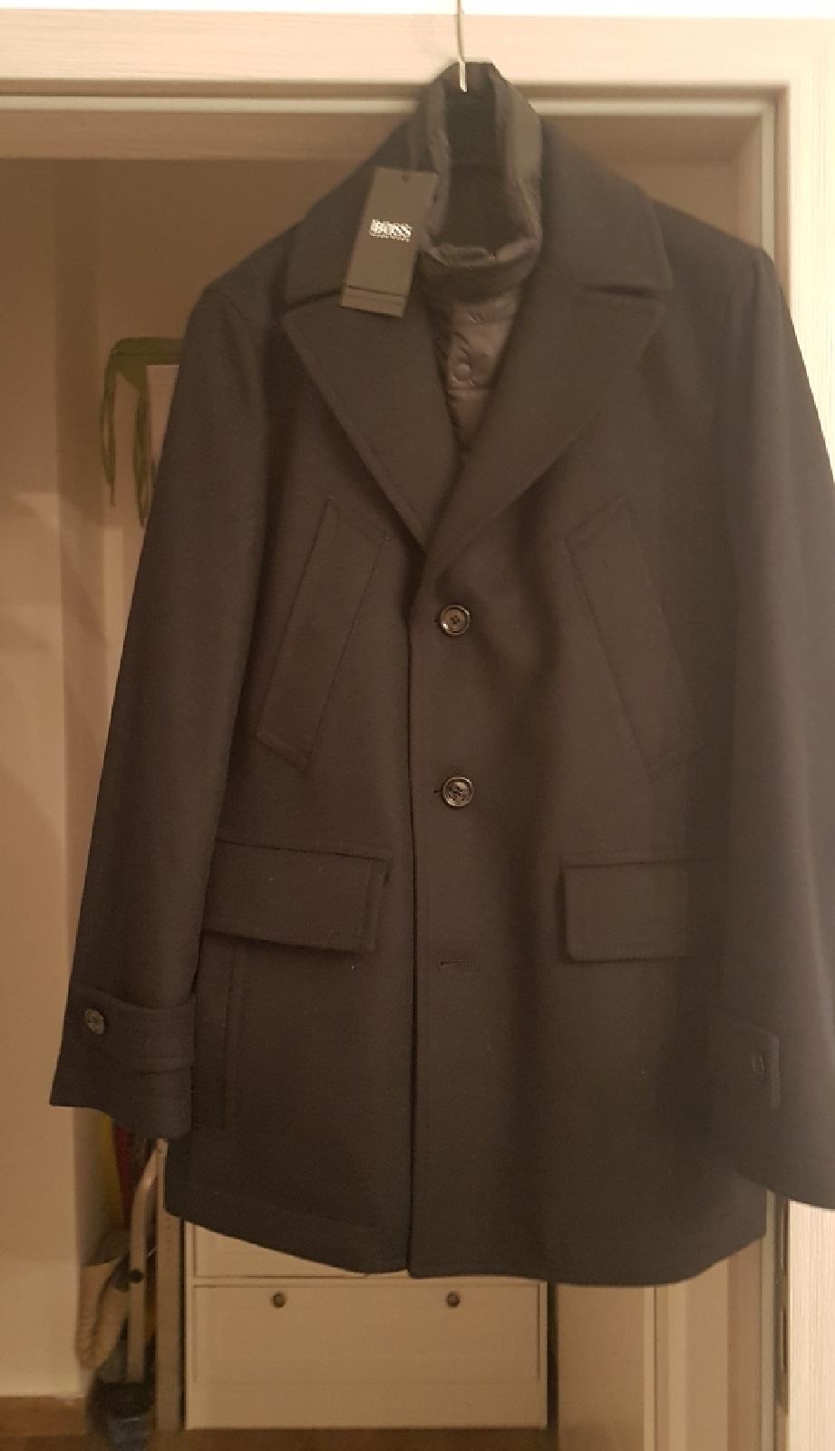 NOVI hugo boss kaput