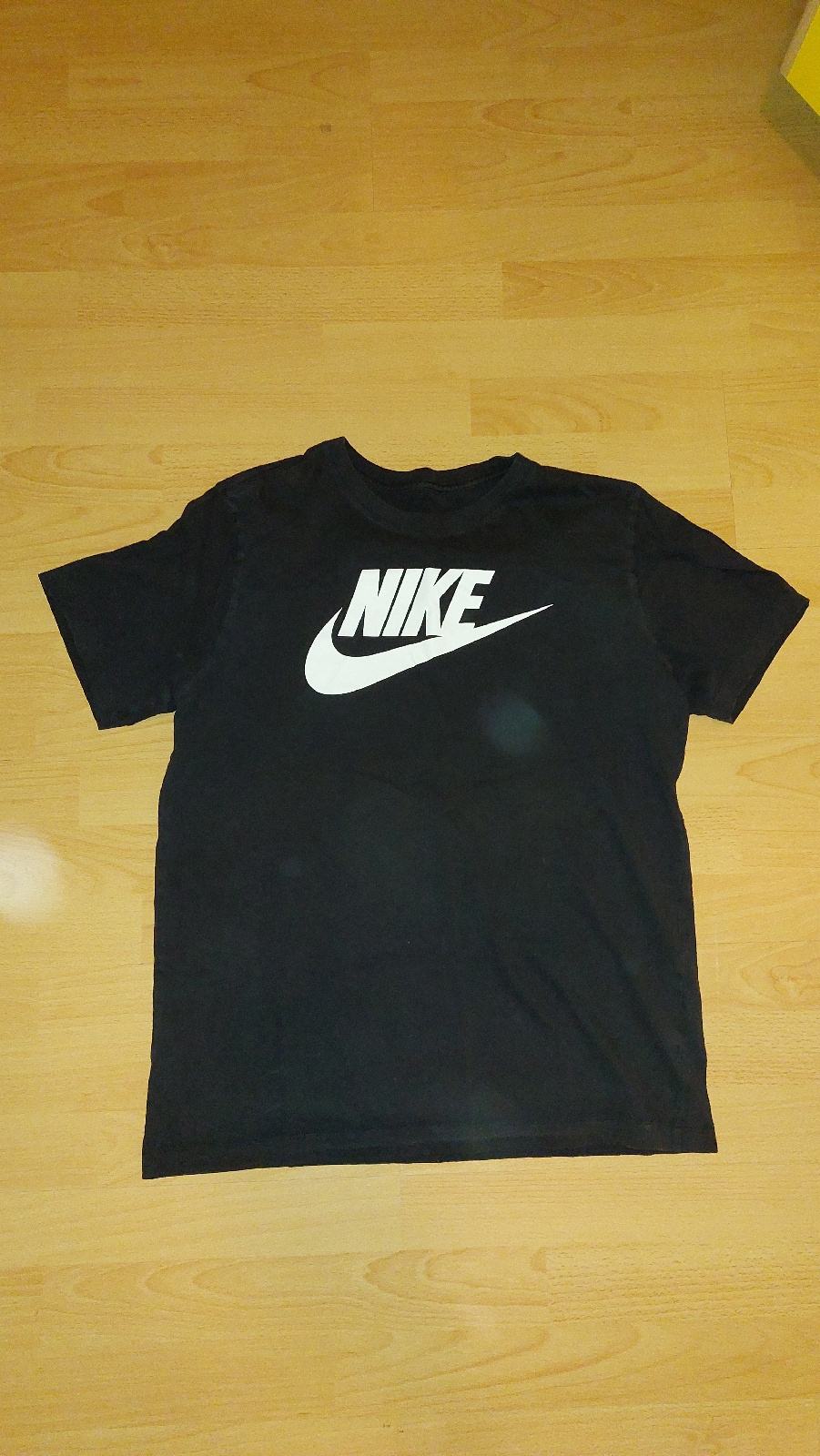 NOVO Nike muška majica kratkih rukava