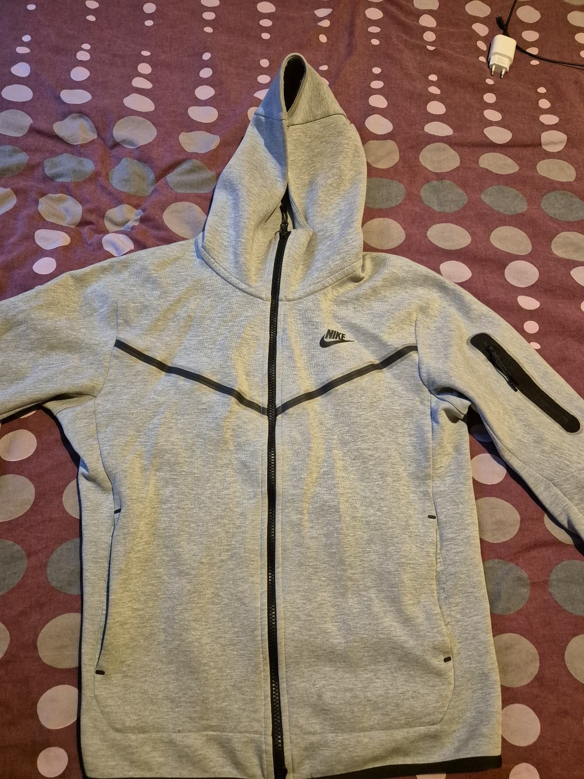Tech Fleece