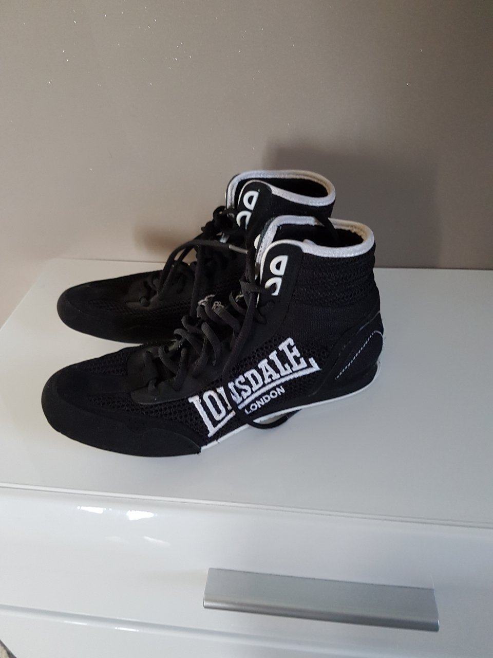 38 tenisice za boks
