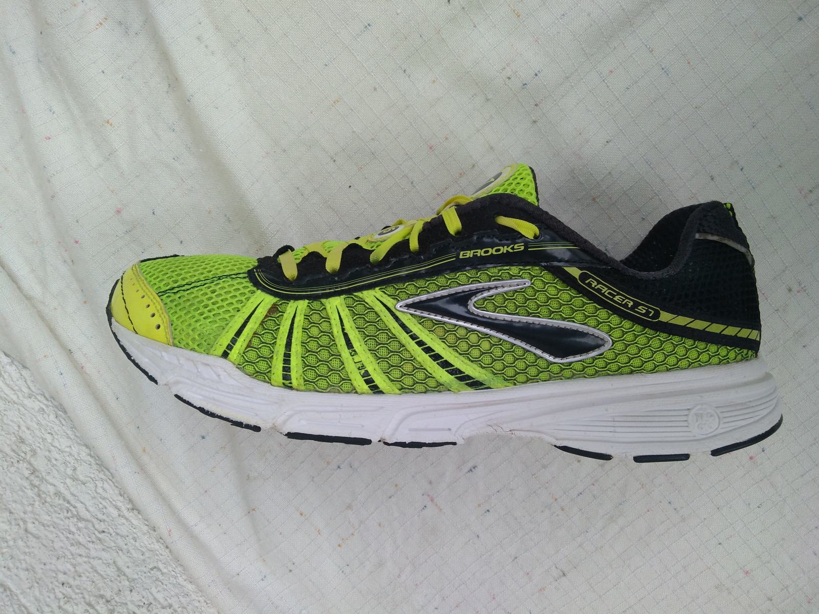 Brooks Racer ST5 muške tenisice EUR 44