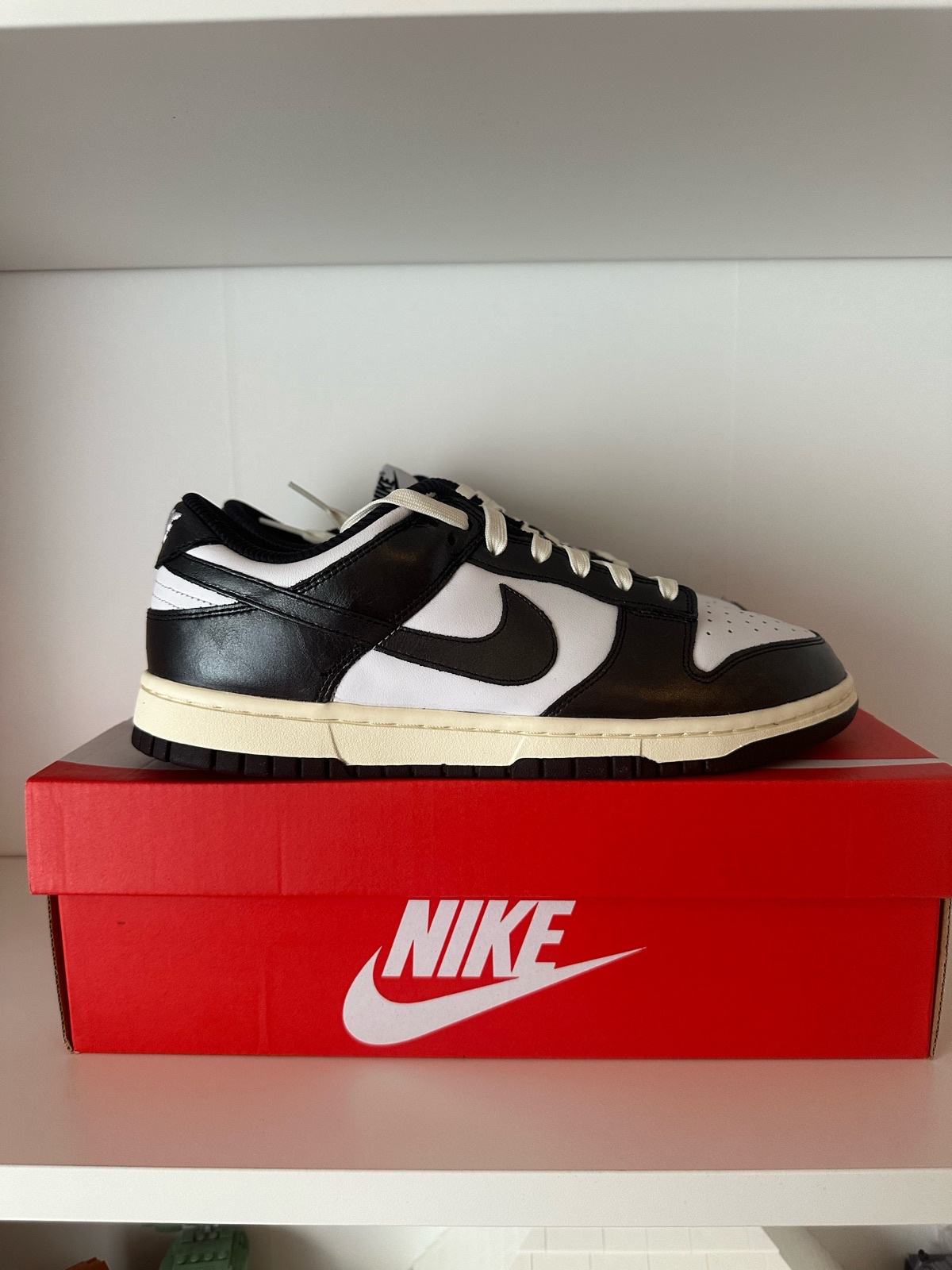 Dunk Low Vintage Panda