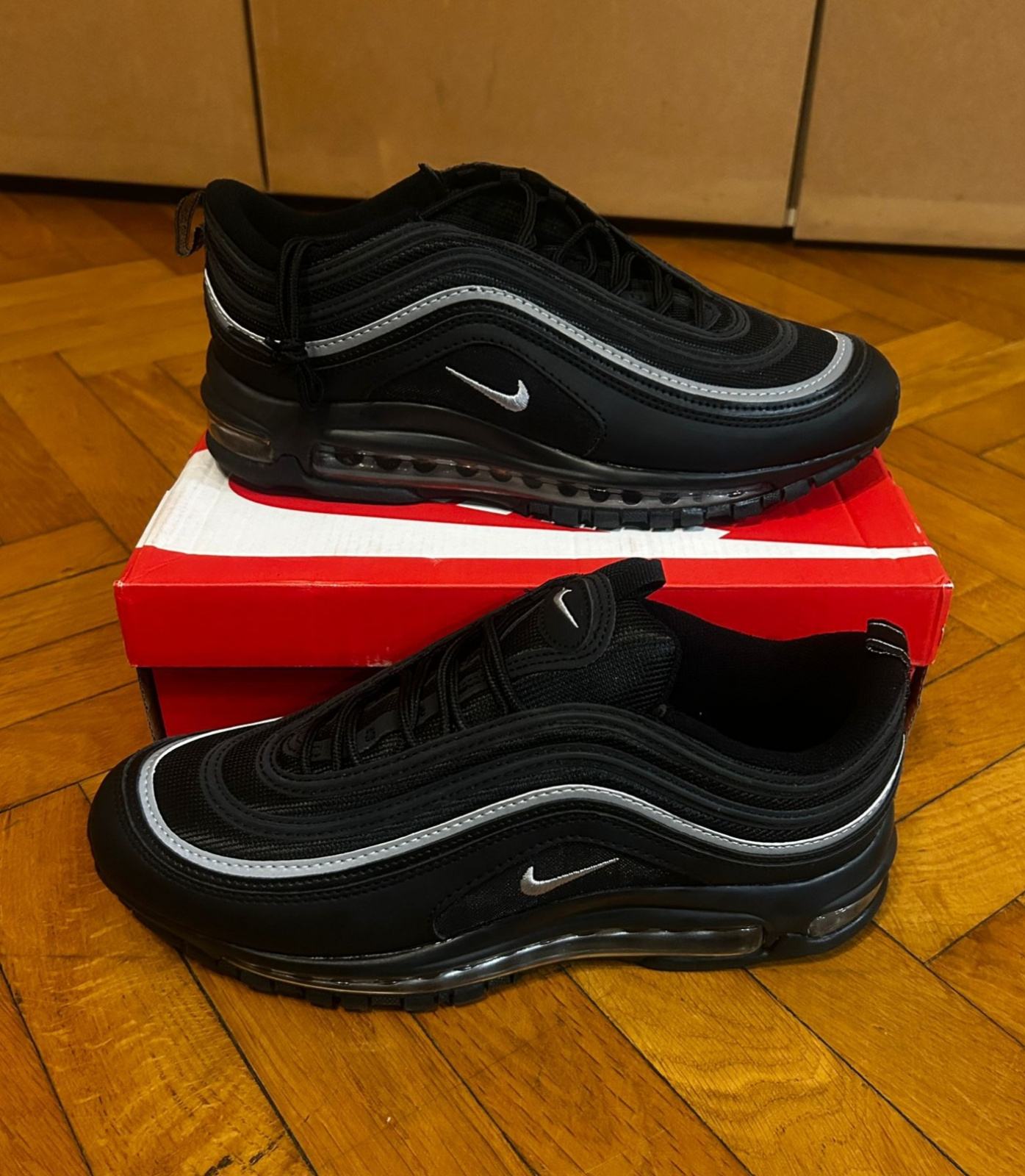 NIKE 97-BLACK-44 NOVO!!
