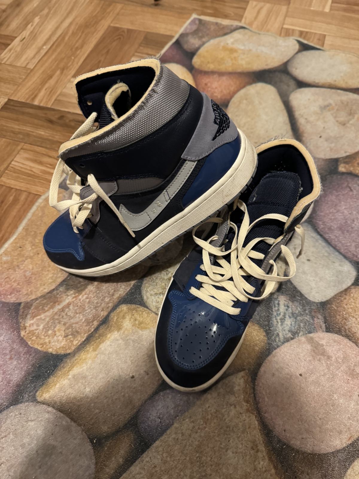 NIKE Tenisice AIR JORDAN 1 MID SE CRAFT
