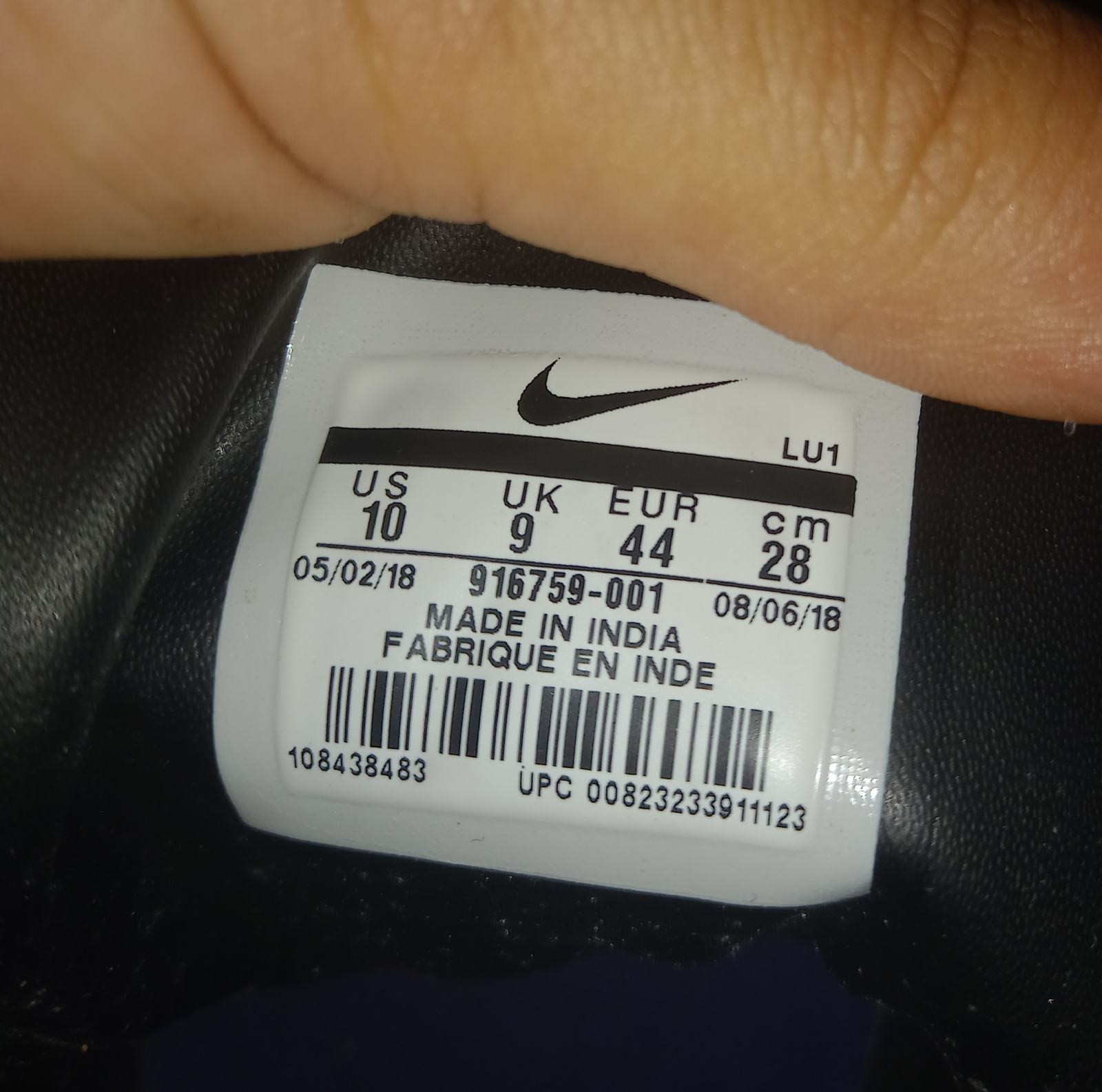 Nike tenisice broj 44