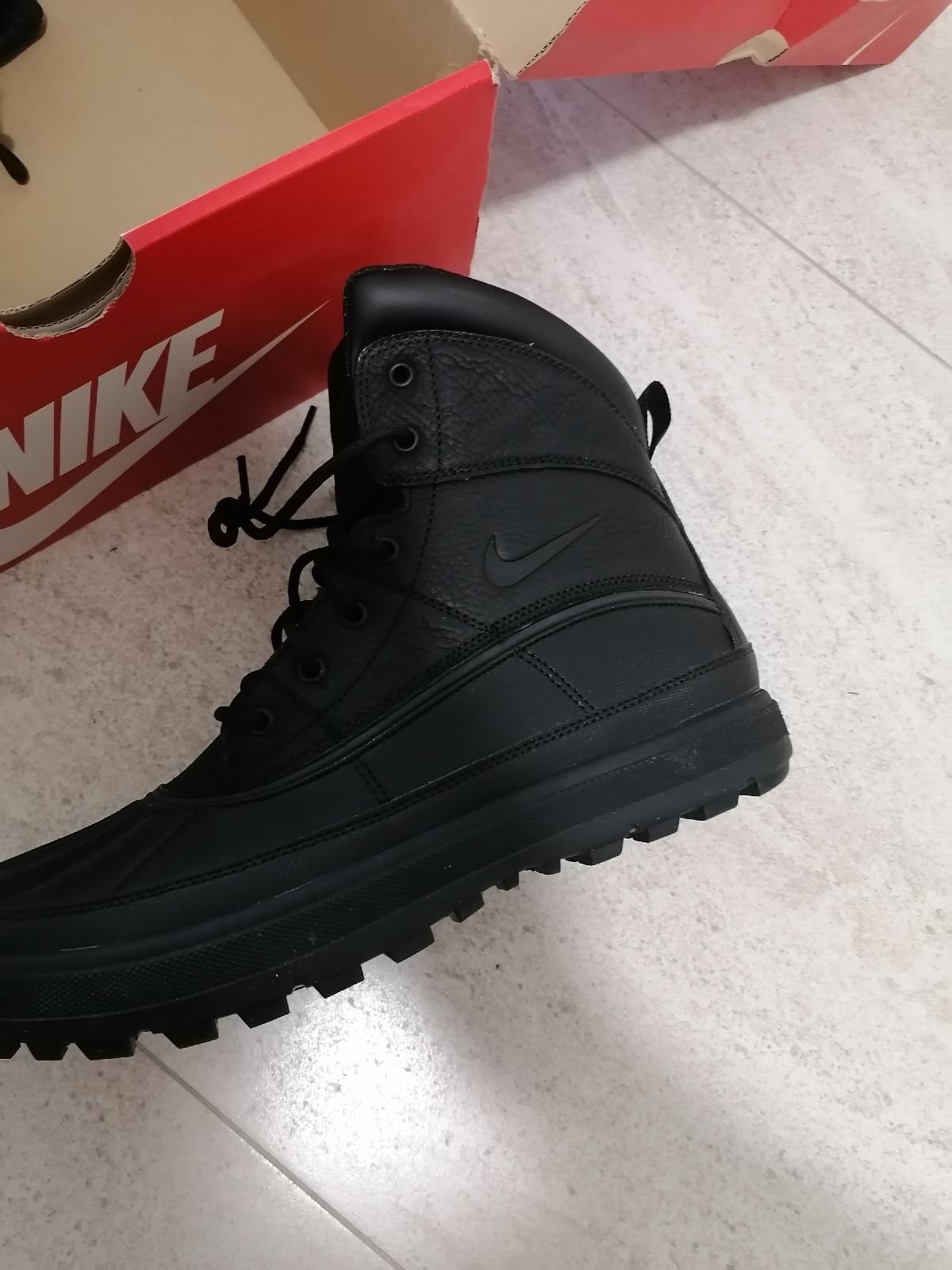 NIKE ČIZME, GOJZERICE