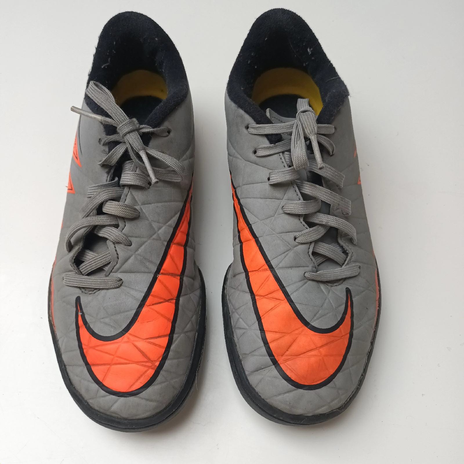 Nogometne tenisice Nike 37.5