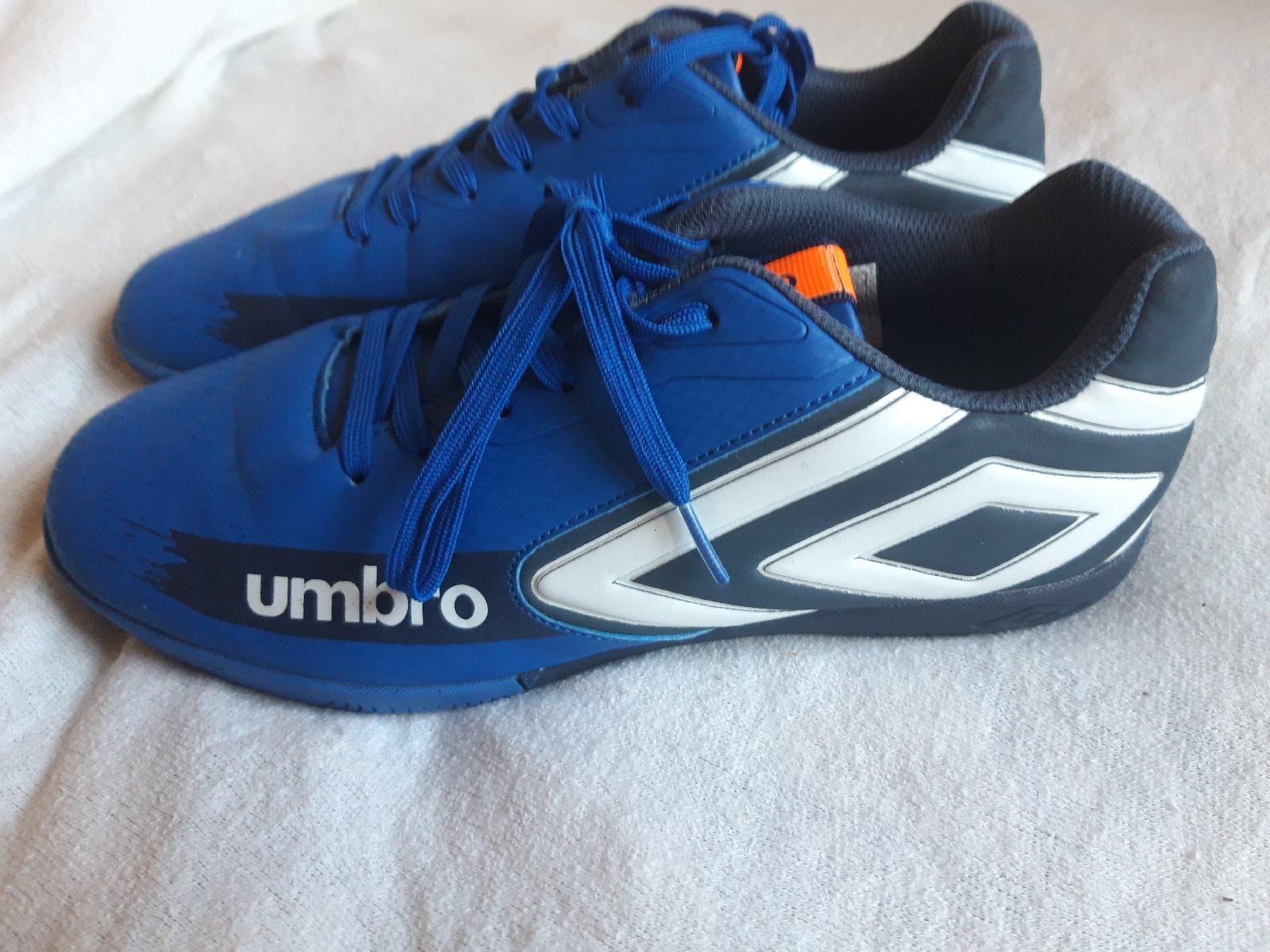 Tenisice (42) umbro