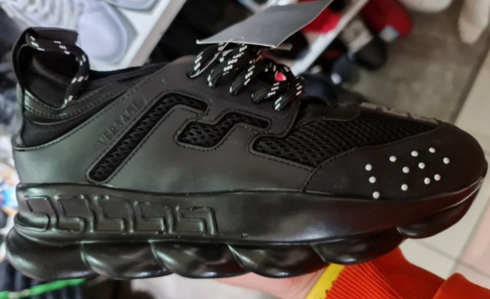 Versace Chain Patike