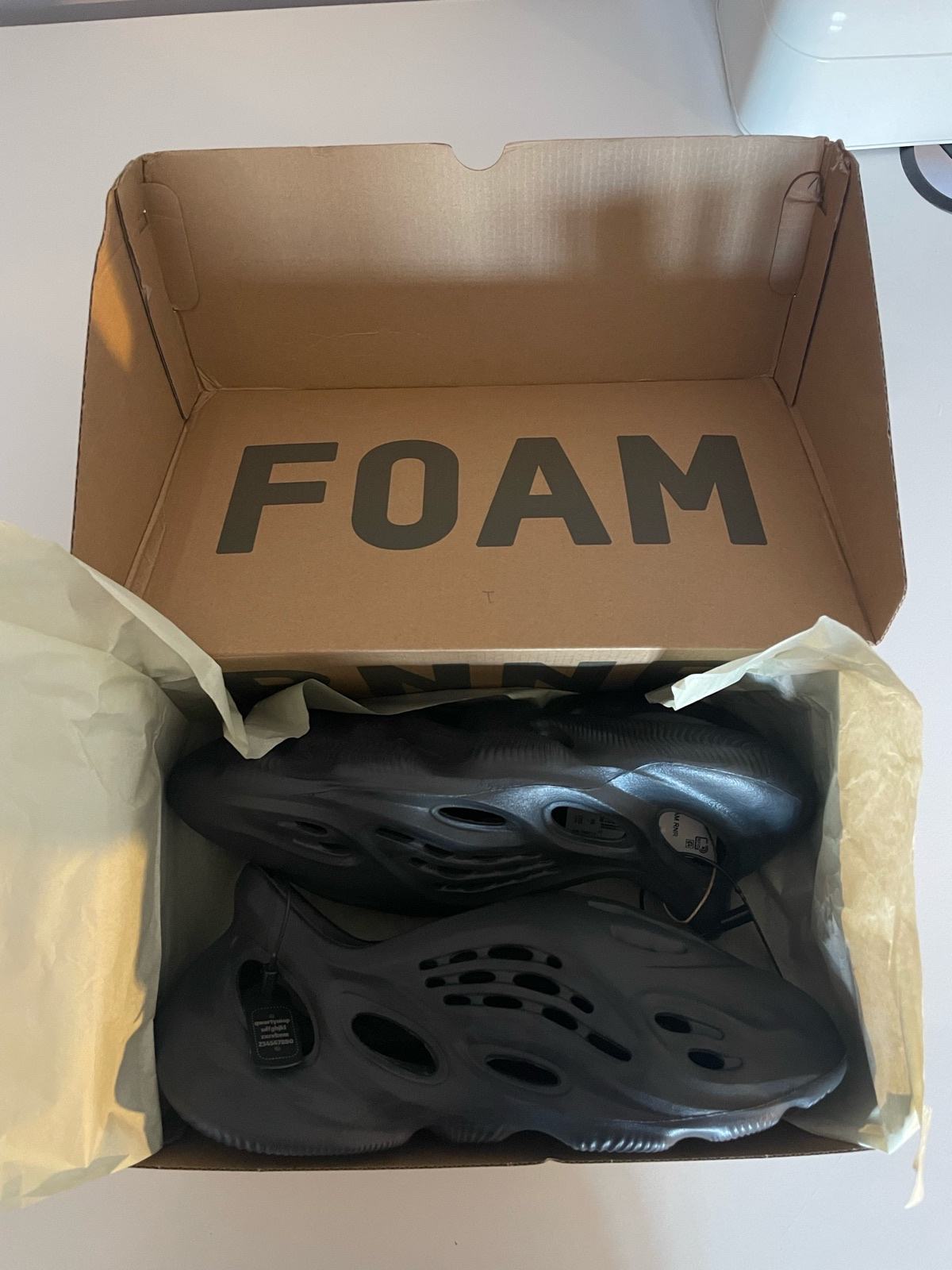 Yeezy FOAM RNR Onyx