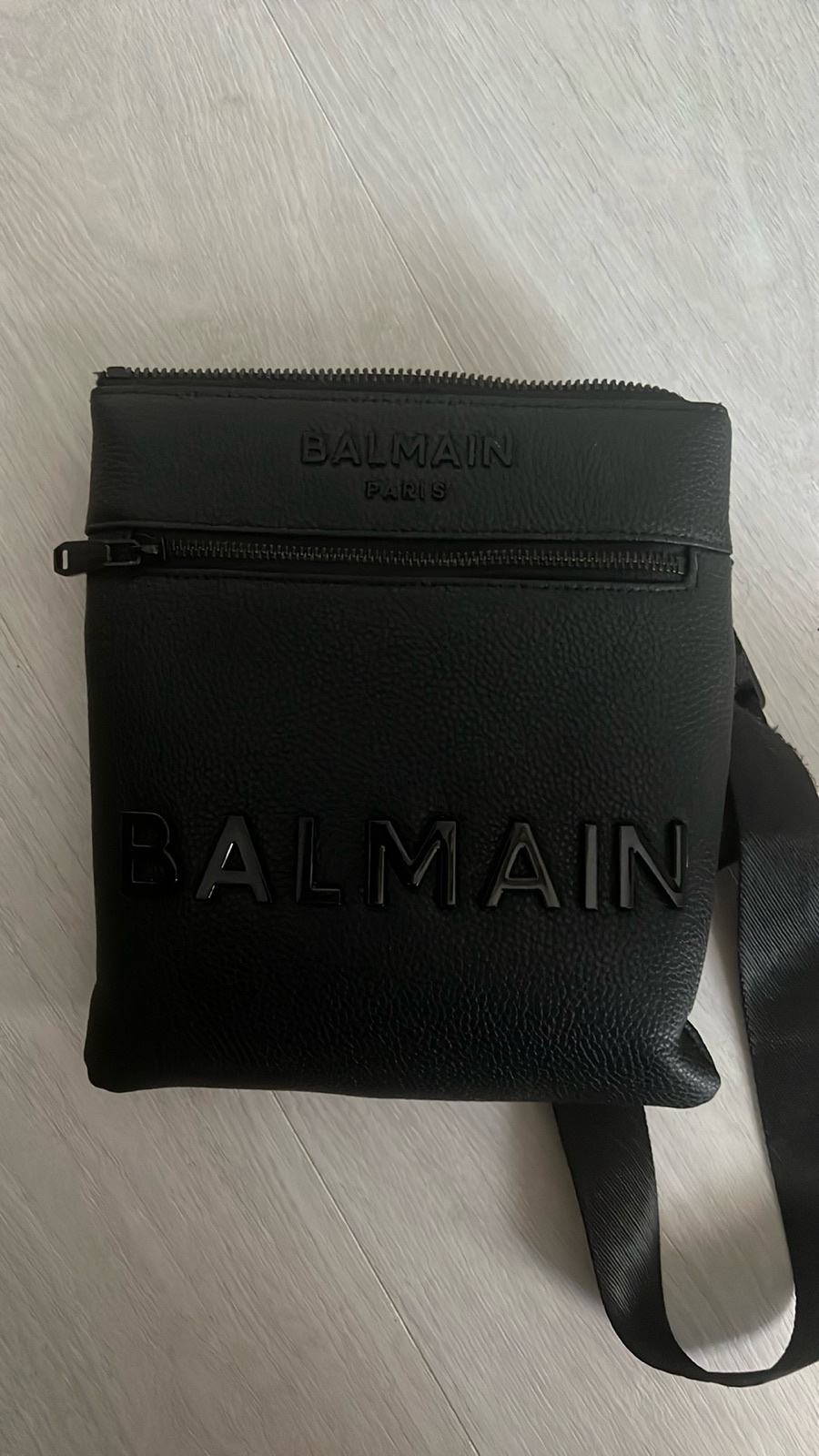 Balmain Paris novo ! Original