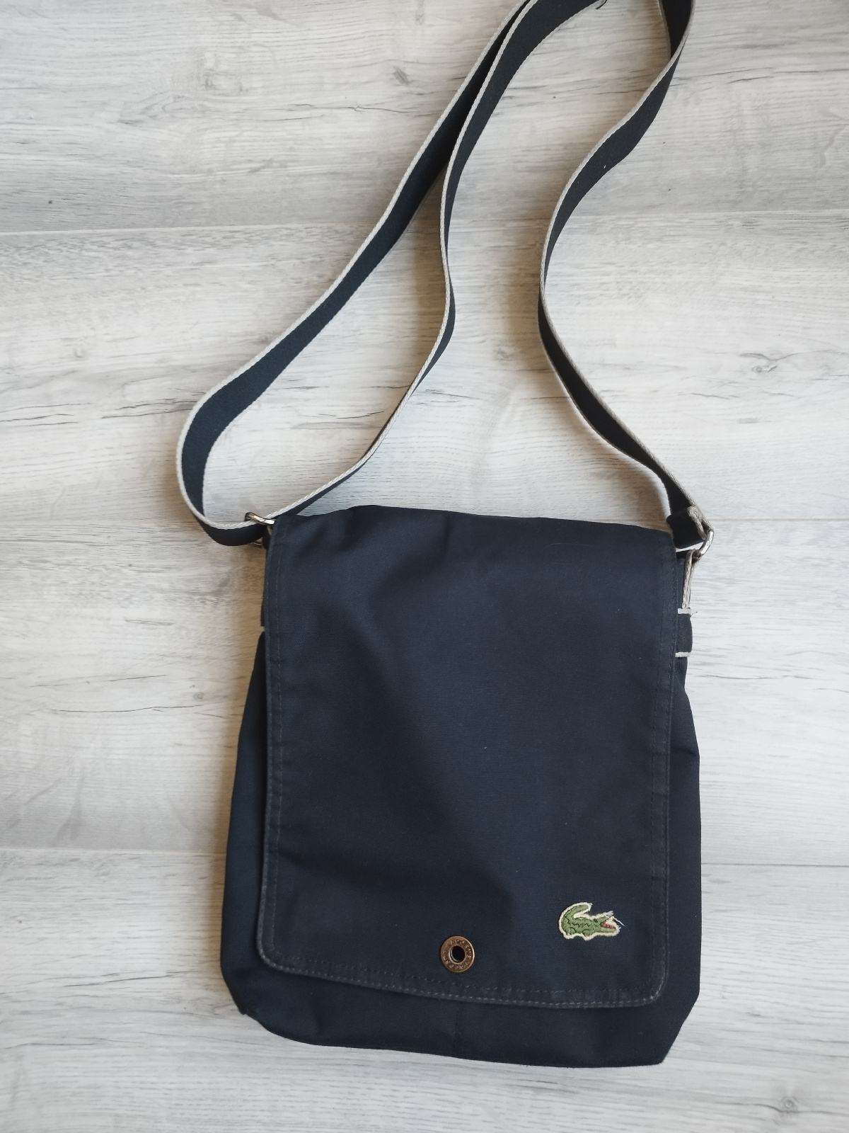 Muška torbica Lacoste