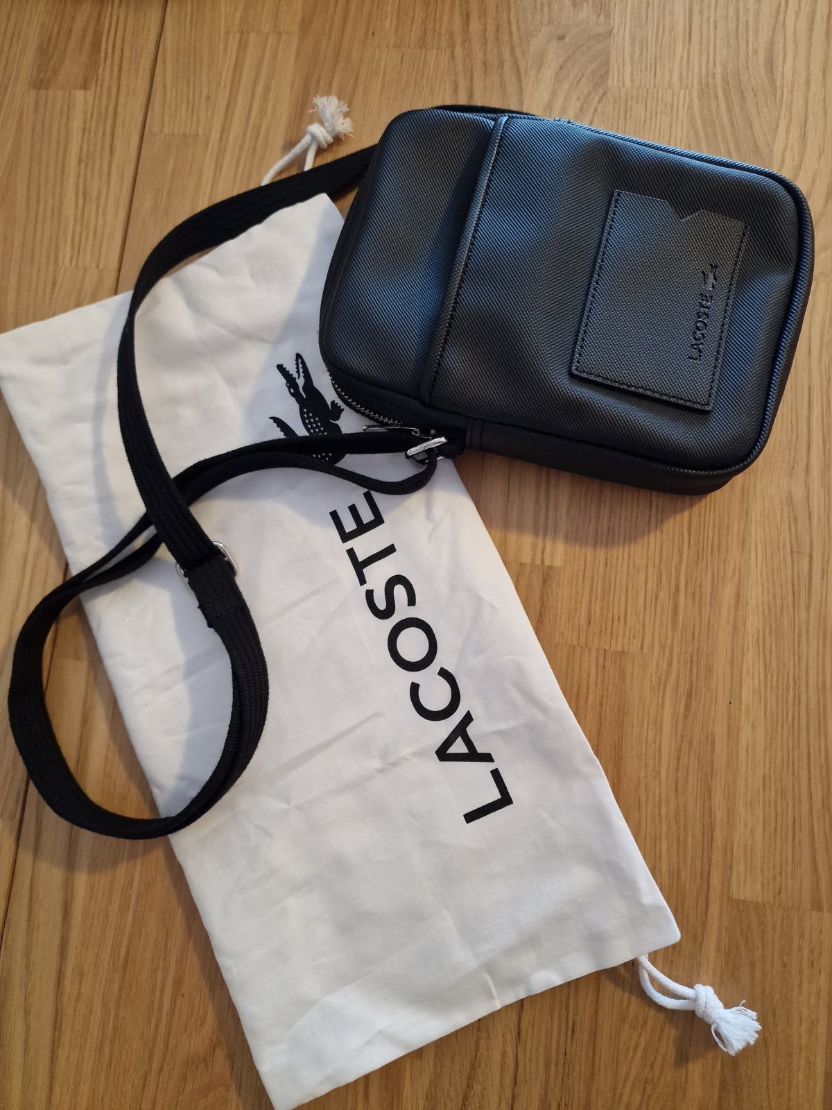 Original Lacoste muska torbica