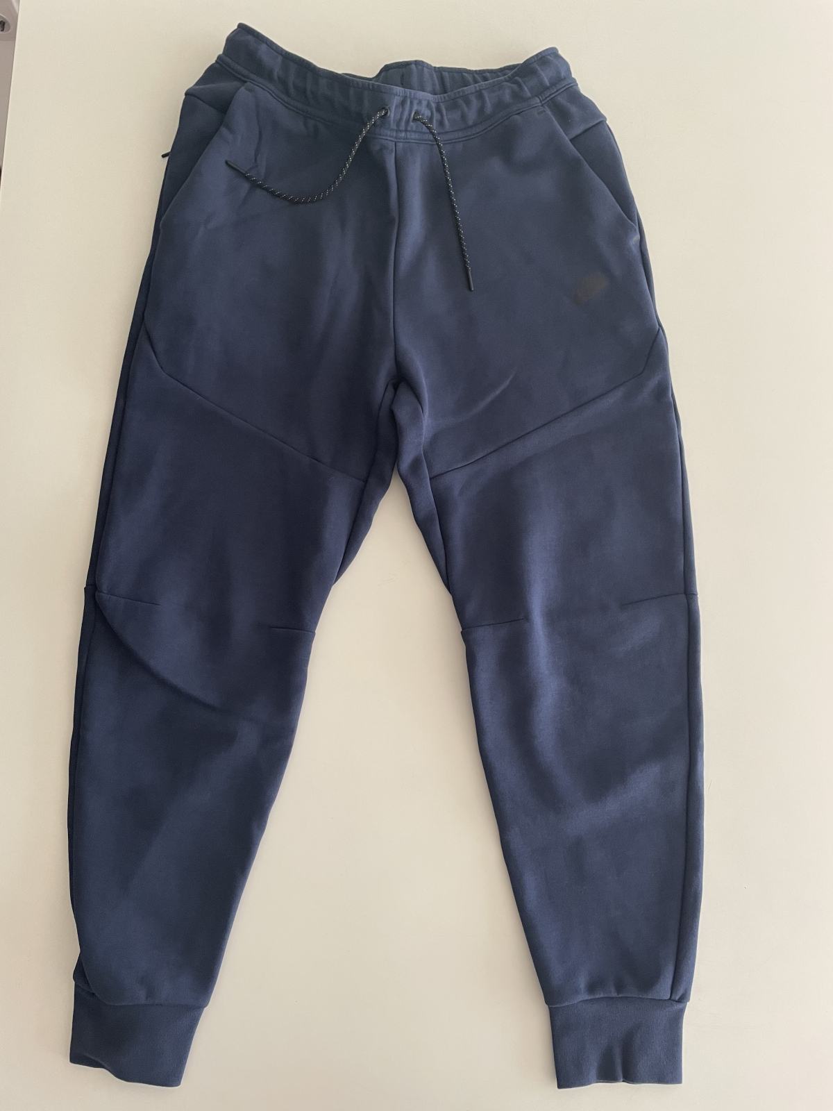 Nike Tech Fleece Tamno Plavi donji dio veličina M