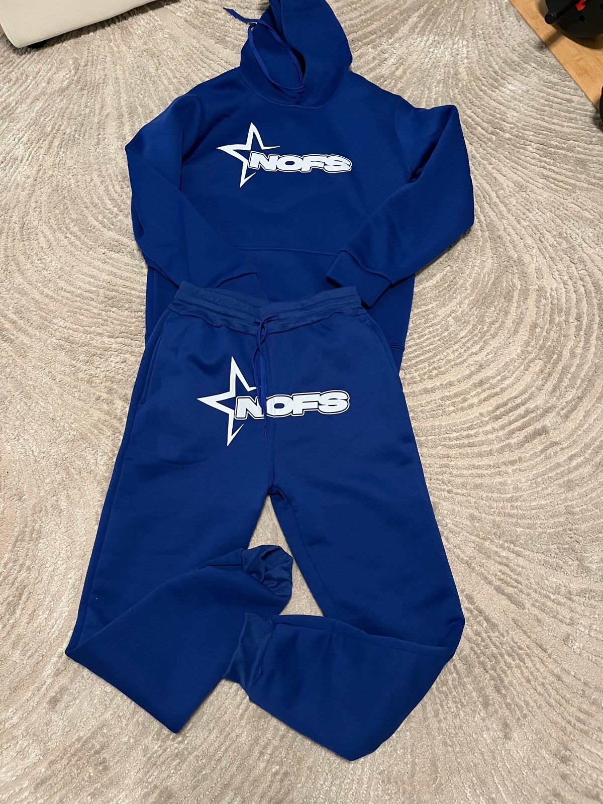 Nofs komplet, novii!!