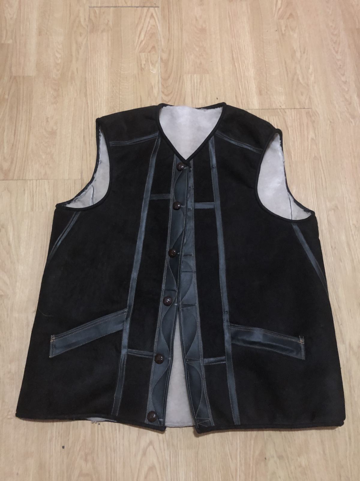 muski prsluk kozuh od prirodnog janjeceg krzna prodaja