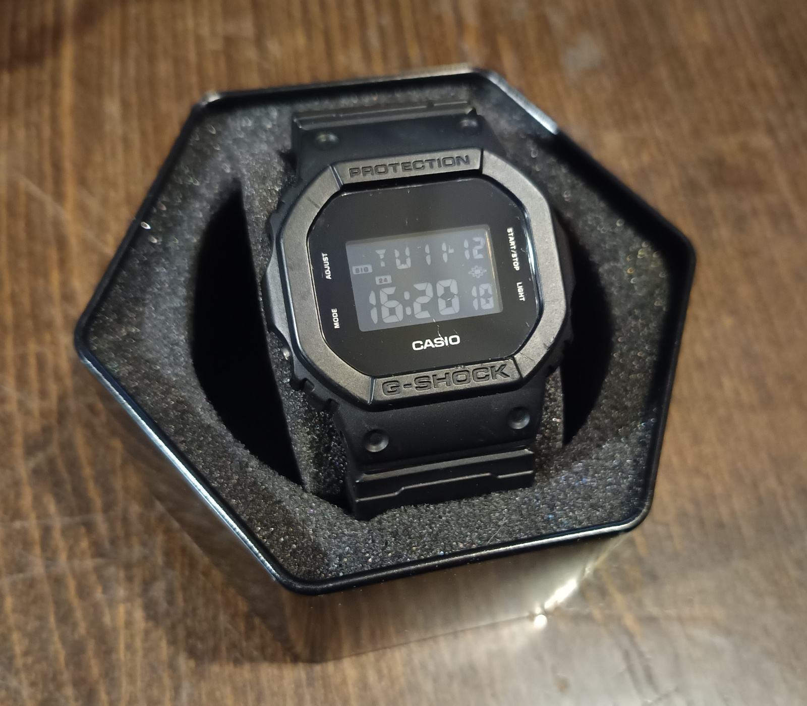 Casio G-Shock DW-5600BBN (mod.3229) Kockica