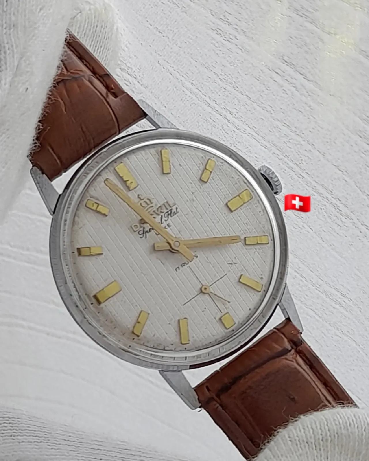 DARWIL Special Flat elegantni vintage mehanicki muski rucni sat