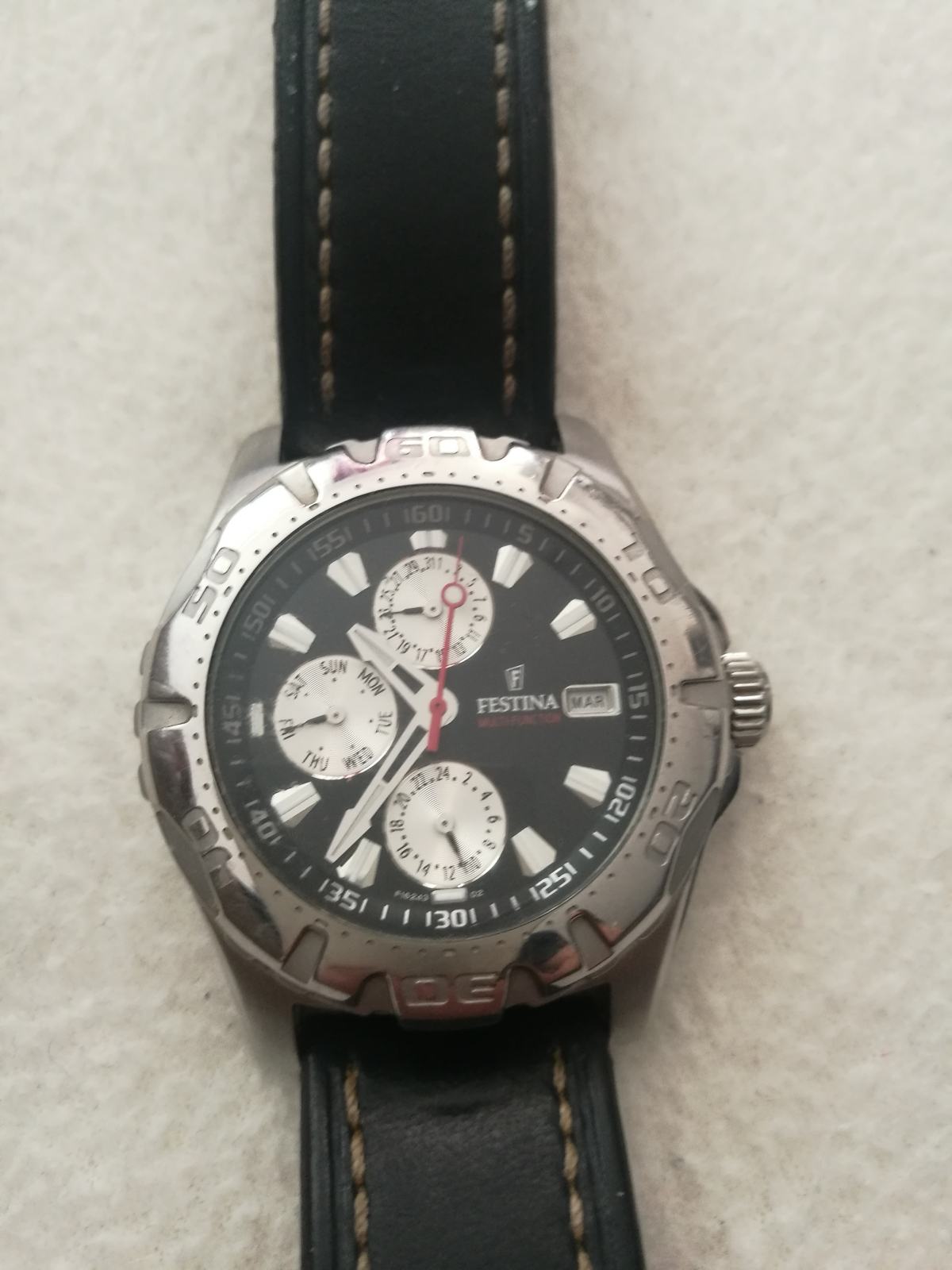 Festina muski sat,Zagreb