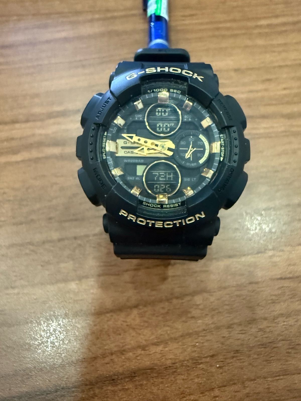 G-shock, muski sat - crno/zlatni
