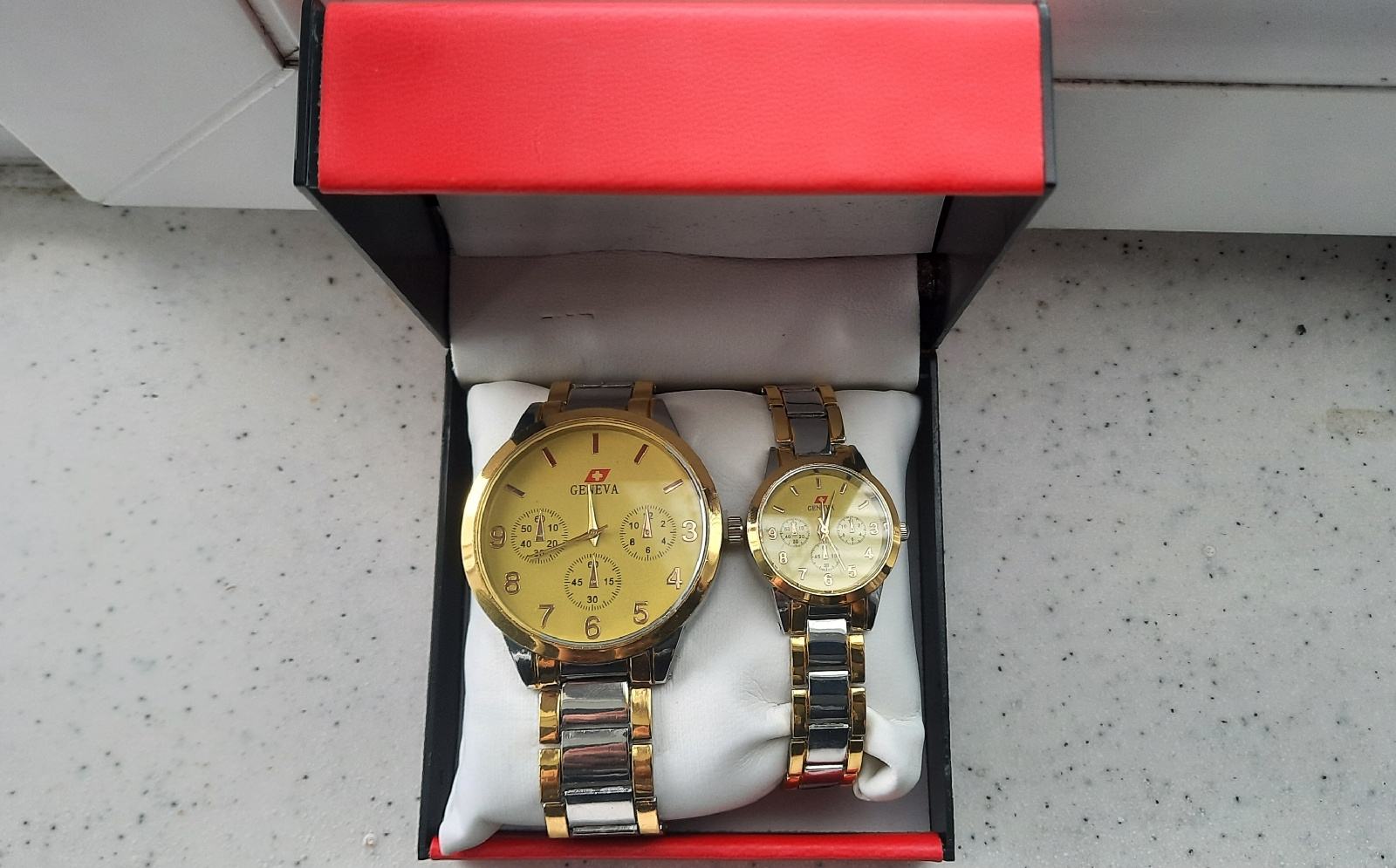 GENEVA Sat za nju i njega