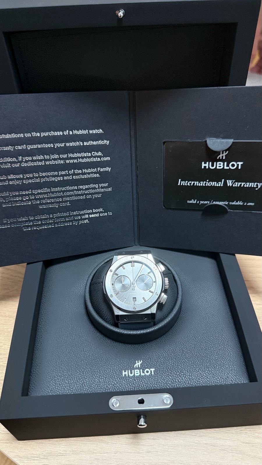 HUBLOT CLASSIC FUSION RACING GREY CHRONOGRAPH TITANIUM