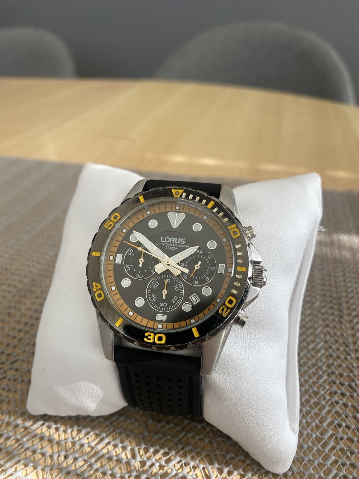 Lorus VD53-X051 muški sat