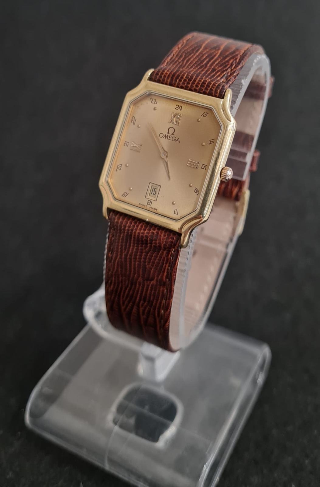 OMEGA SAT 18K .750 QUARTZ ***DO 12 RATA*** R1!