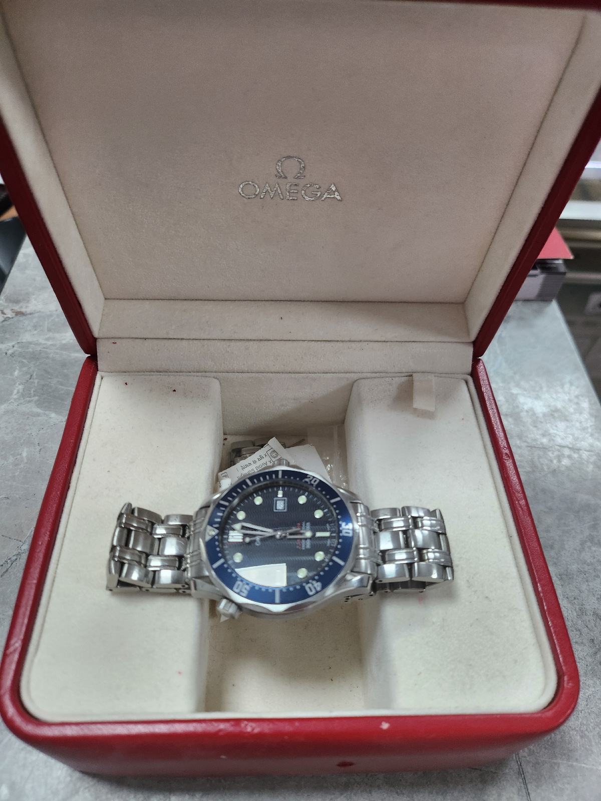 OMEGA SEAMASTER 300M QUARTZ