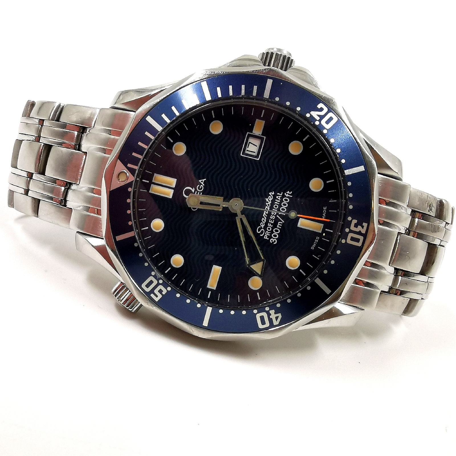Omega Seamaster Quartz Bond