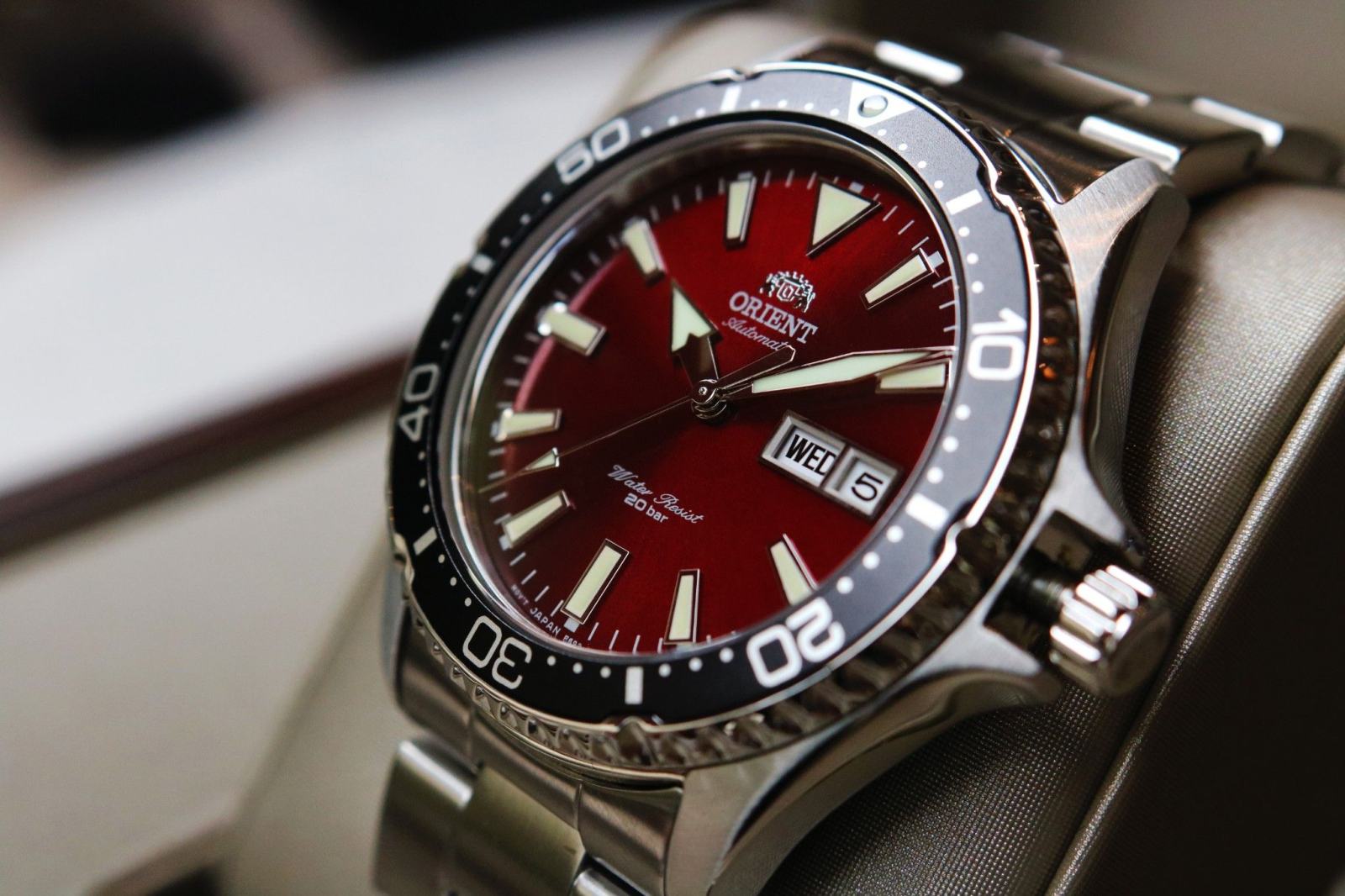 Orient Kamasu Red Dial