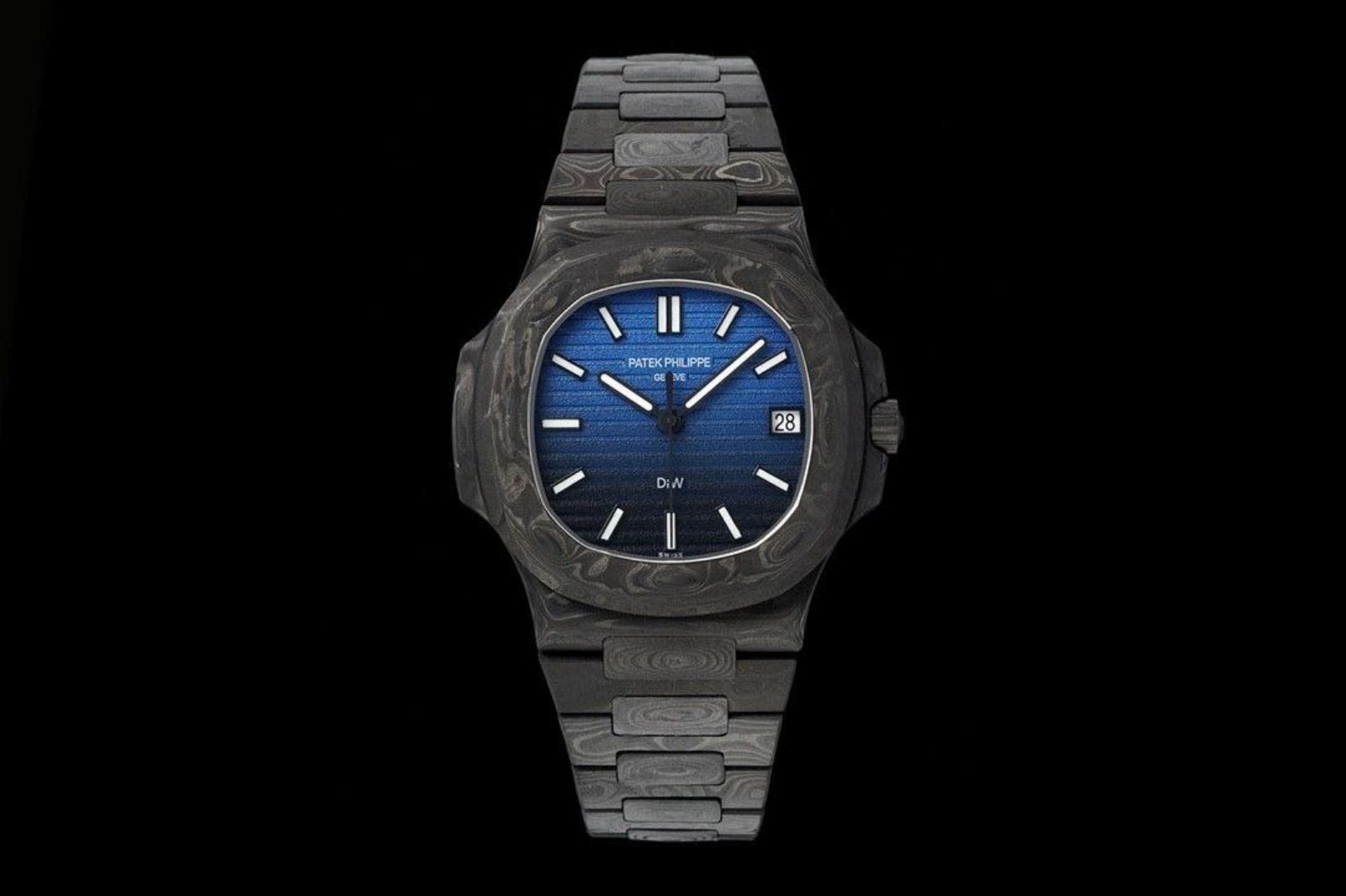 Patek Philippe DiW Carbon Nautilus 5711/1A BLUE GRAIL