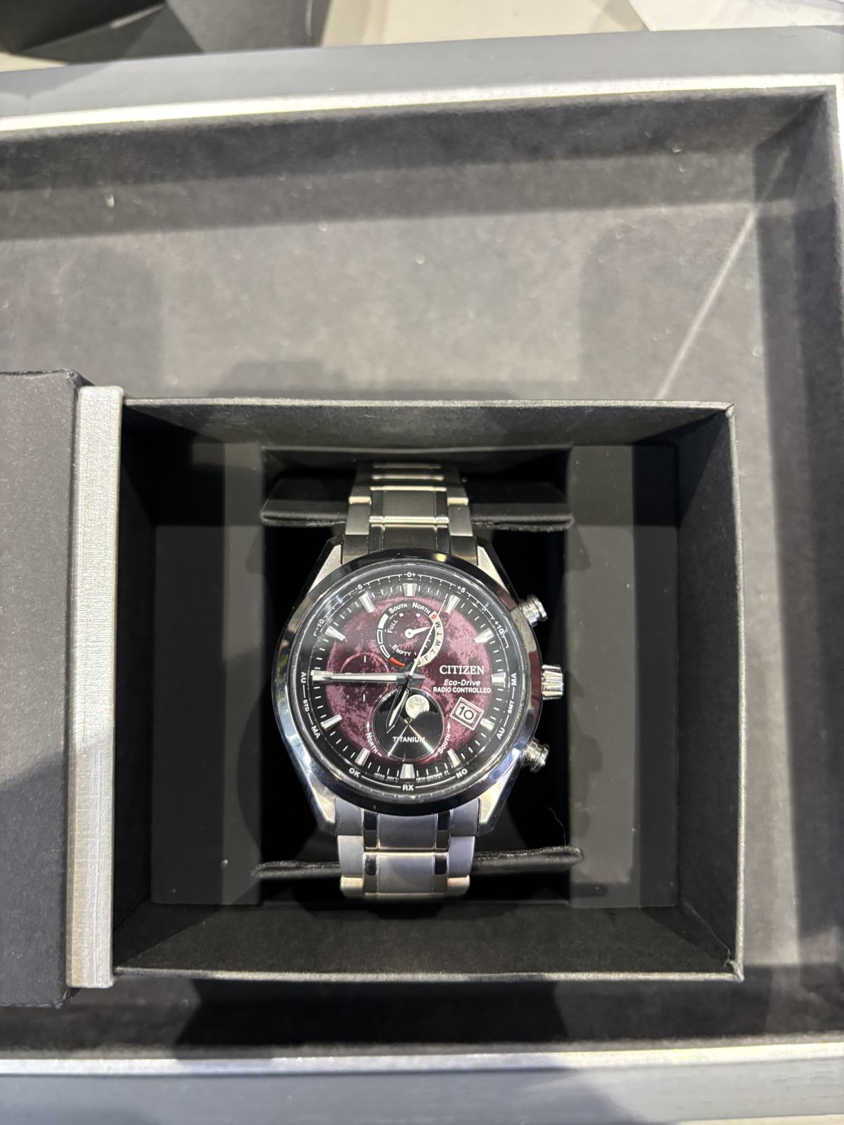 SAT CITIZEN ECO-DRIVE RADIO CONTROLLED SUPER TITANIUM