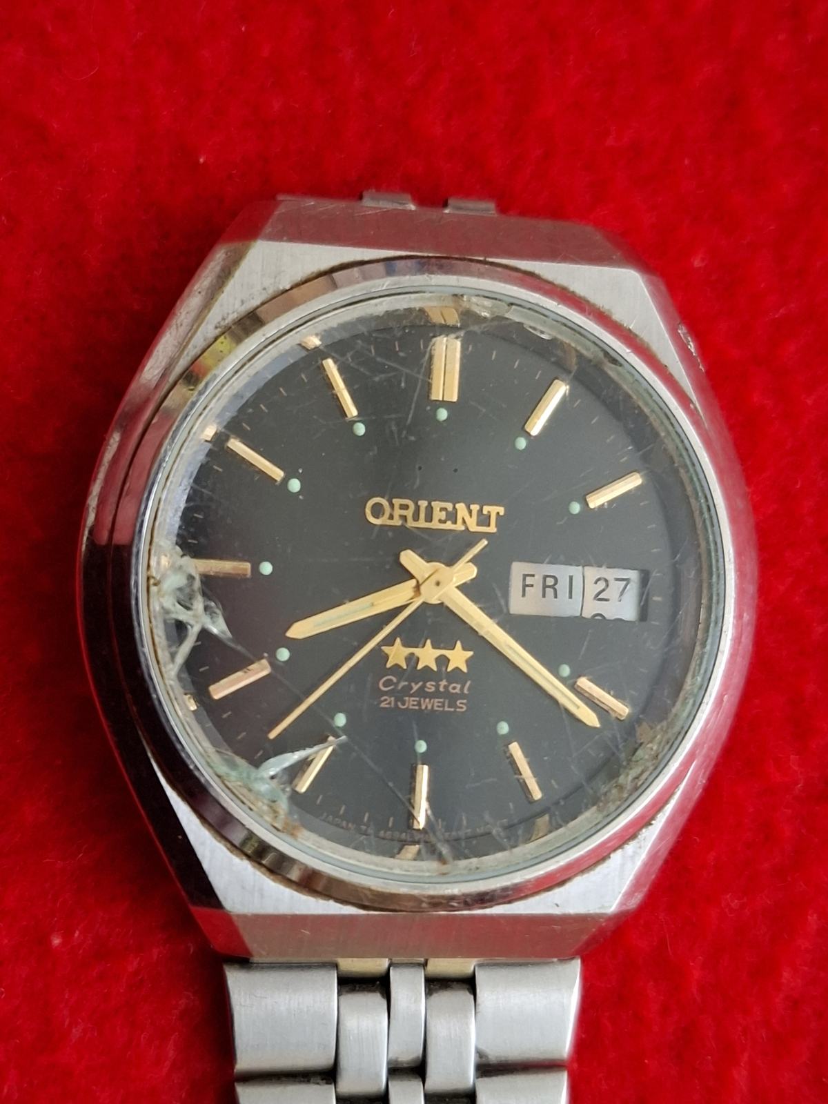 SAT m. ORIENT-Crystal. 21 rubis. Automatic s datumom. Radi. Mob