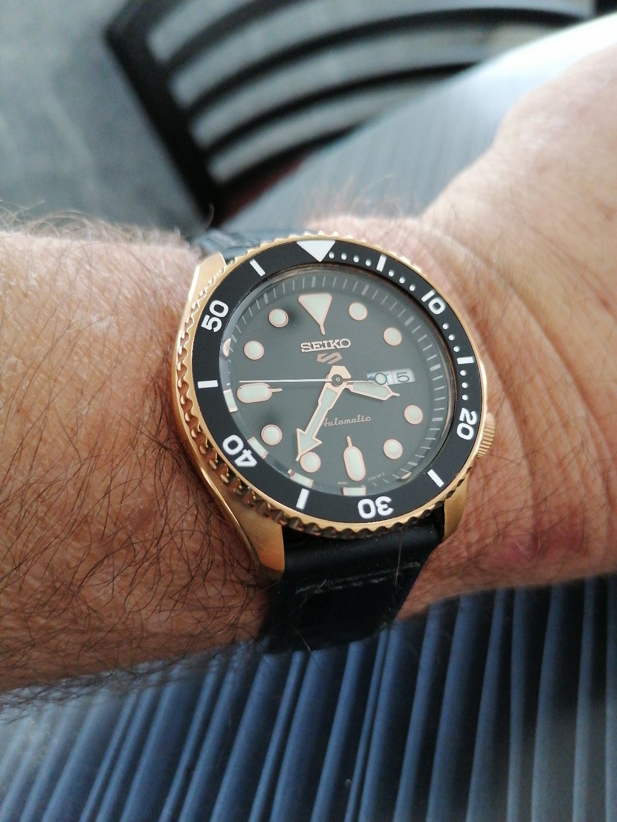 Seiko 5 sport rose gold