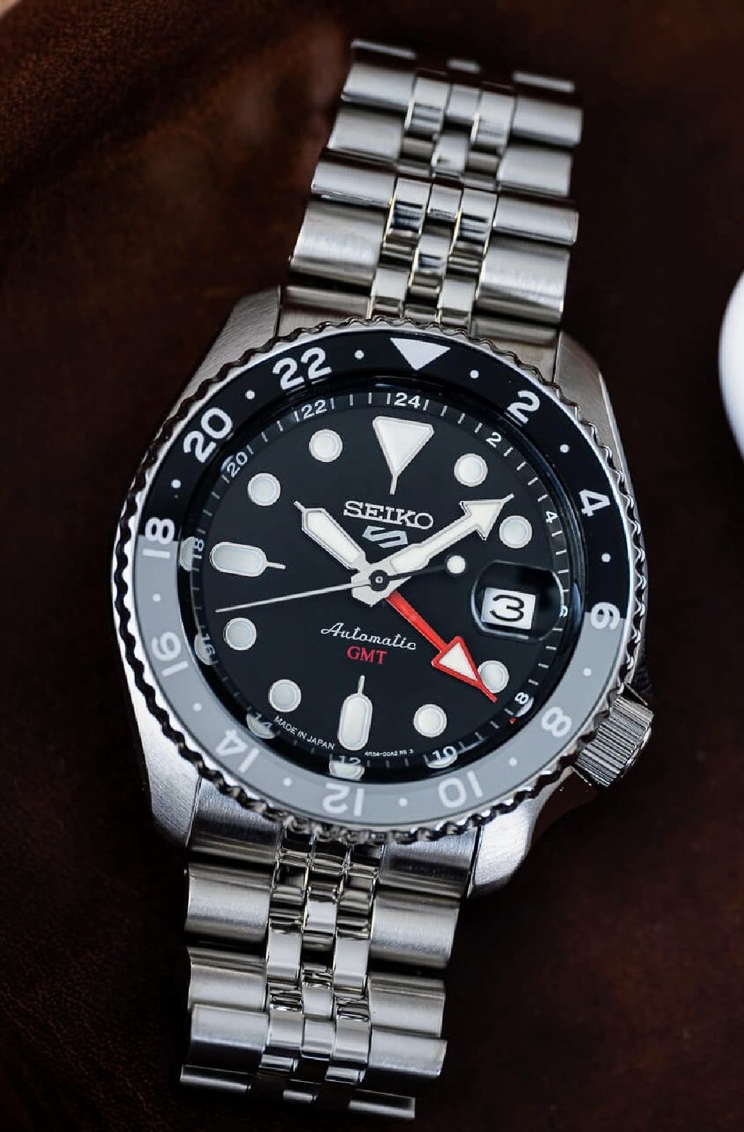 Seiko 5 Sports GMT SSK001