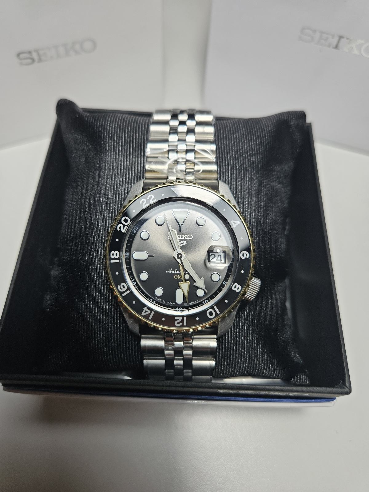 Seiko 5 Sports GMT SSK021