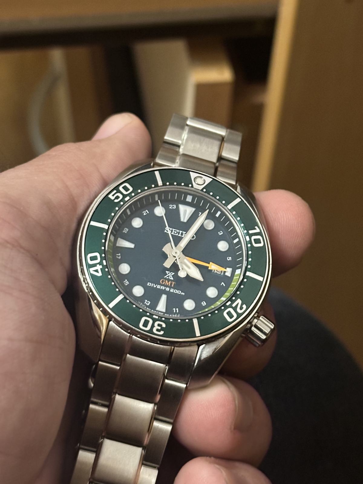 Seiko “GREEN HULK” Sumo Solar GMT Diver Prospex