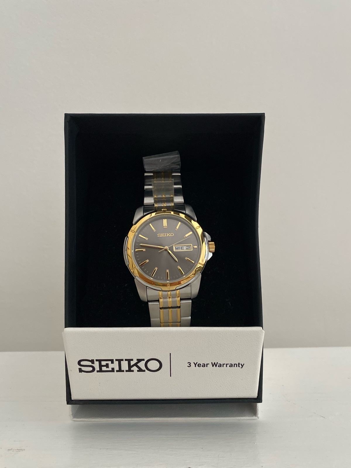 SEIKO - SUR356 Quartz Muški Sat