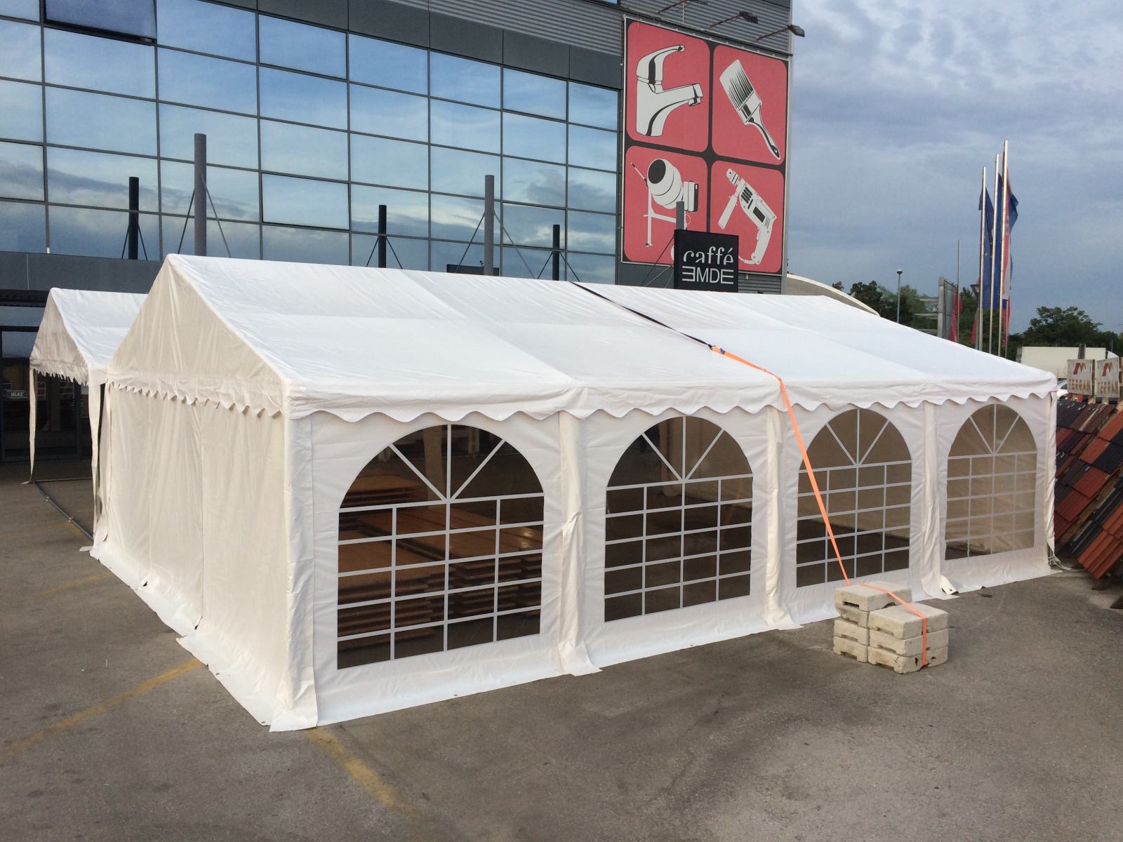 Iznajmljivanje šatora i opreme za grad Zagreb