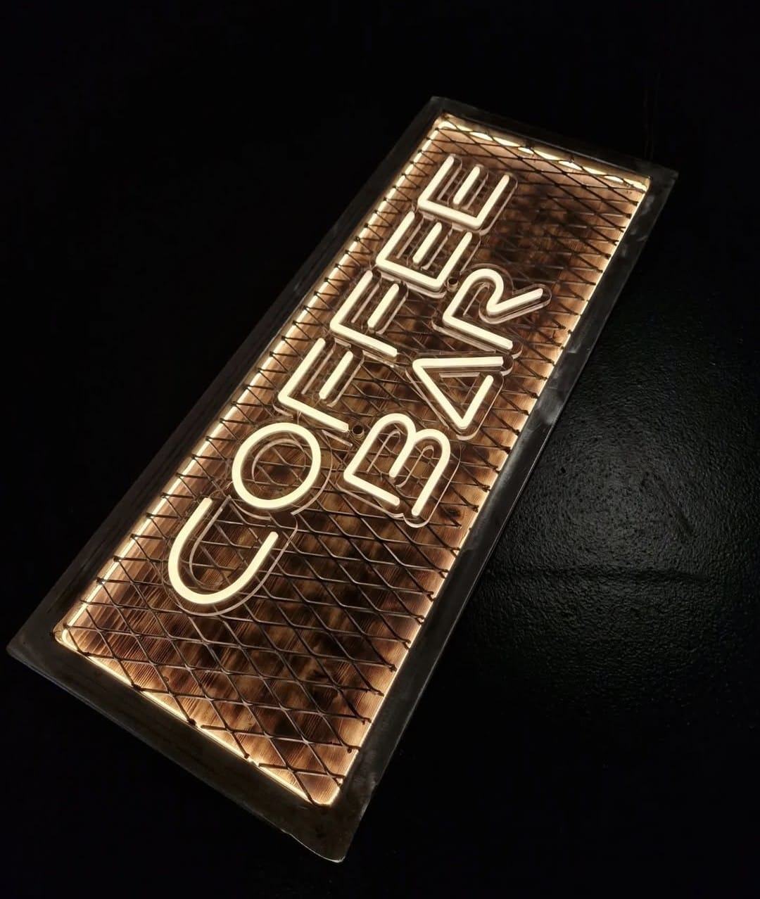 COFFEE BAR LED Neonski Natpis - Unikatni Proizvod