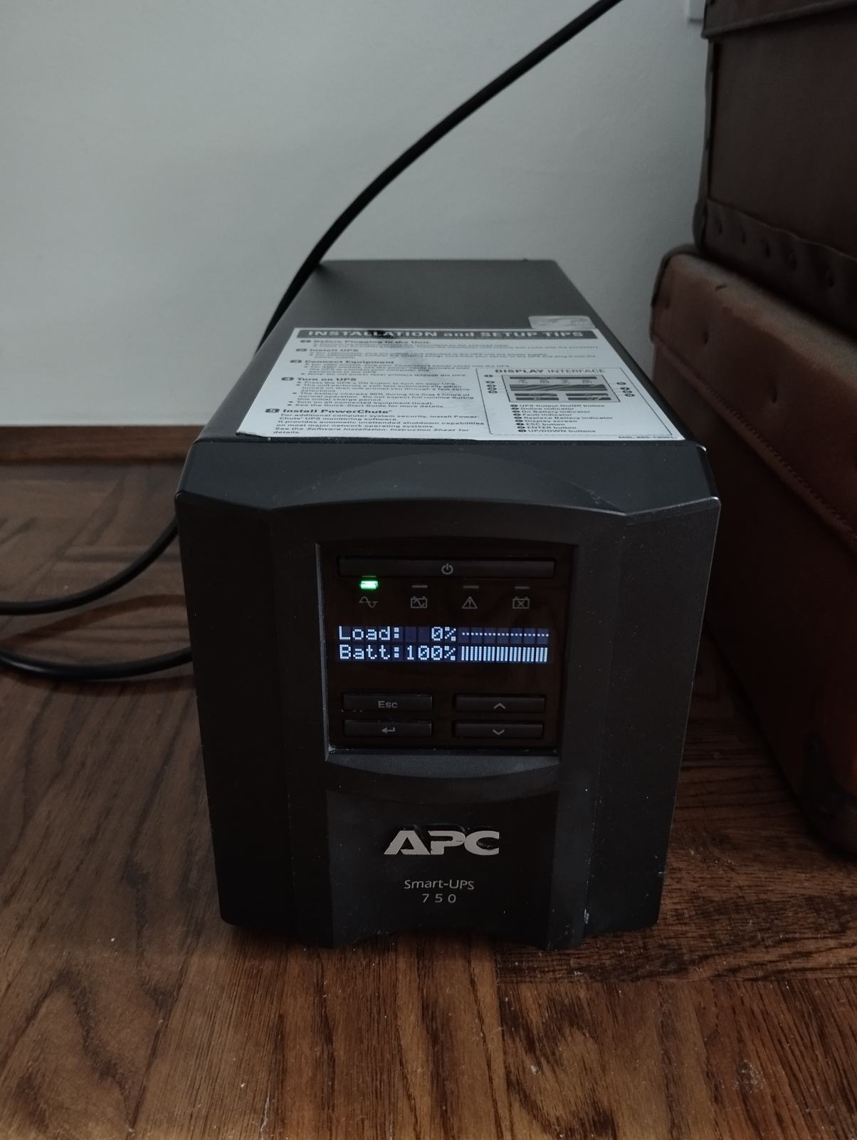 APC Smart-UPS 750