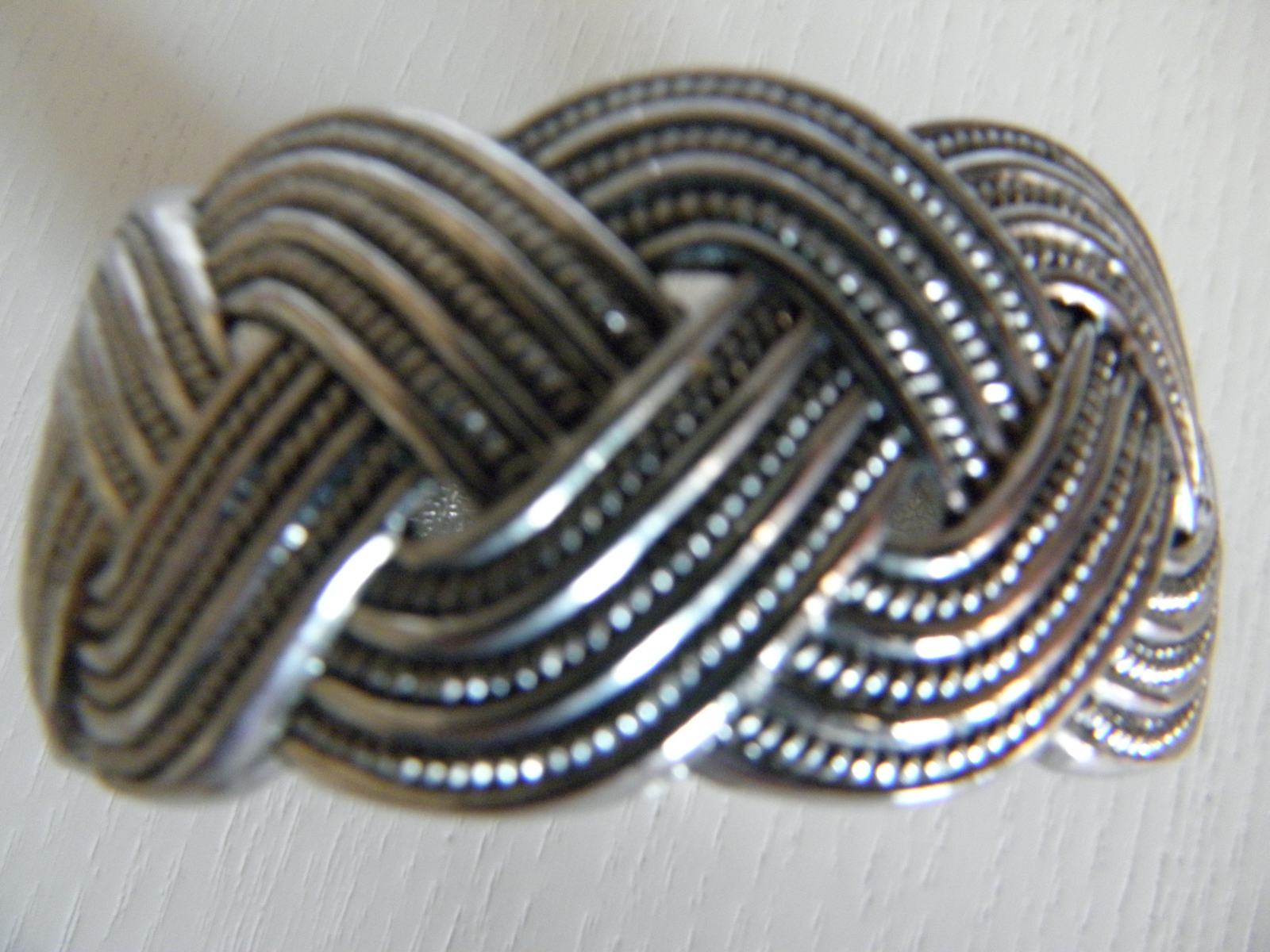 Ženska narukvica PLETER