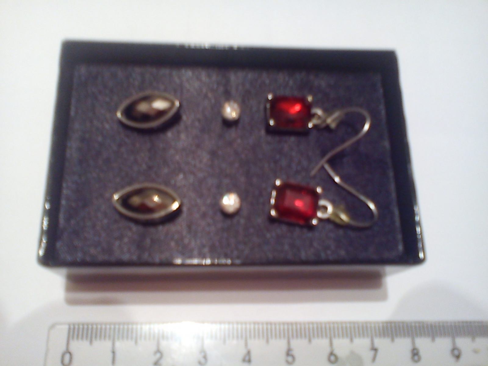 Moderne naušnice,set , nove